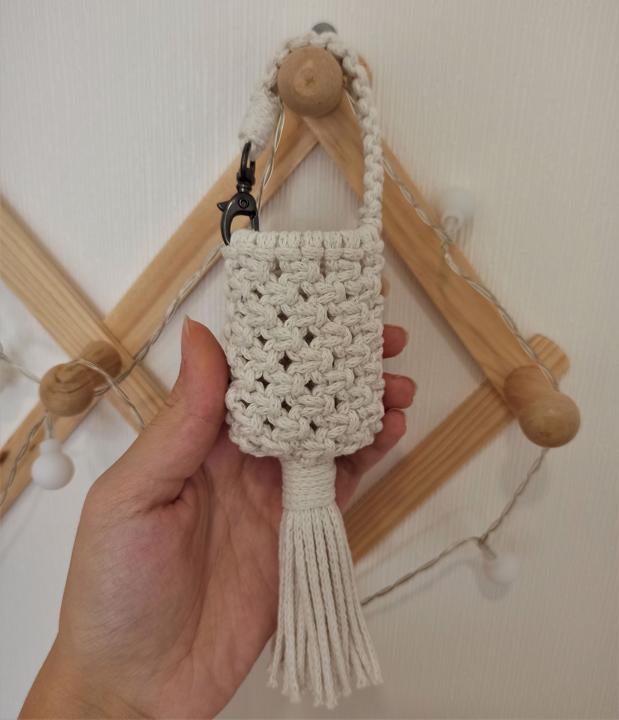 Macrame pattern PDF hand sanitizer holder - simple macrame p - Inspire ...
