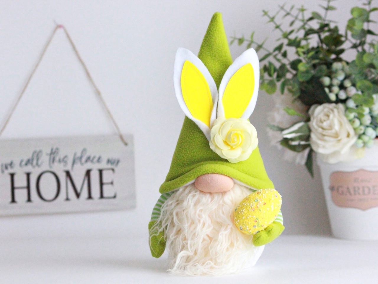 Spring easter bunny gnome with egg decor - Inspire Uplift