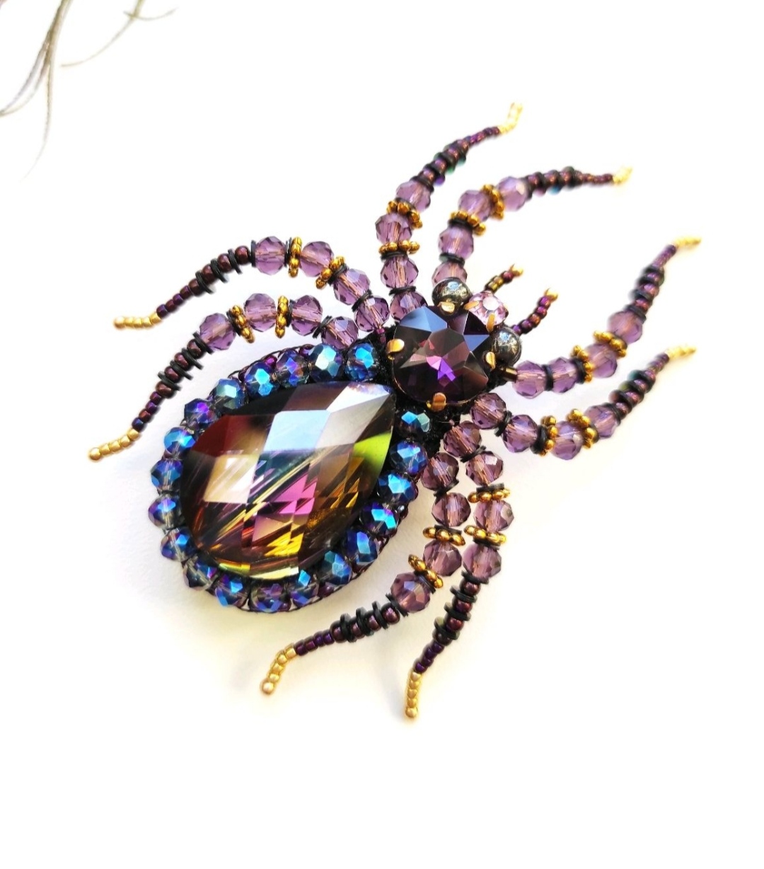 Beaded insect brooch, insect pin, spider brooch, spider, bug | Inspire ...