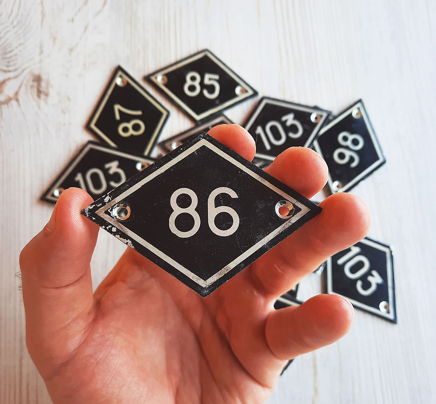 Black number sign 86 small rhomb metal plate | Inspire Uplift