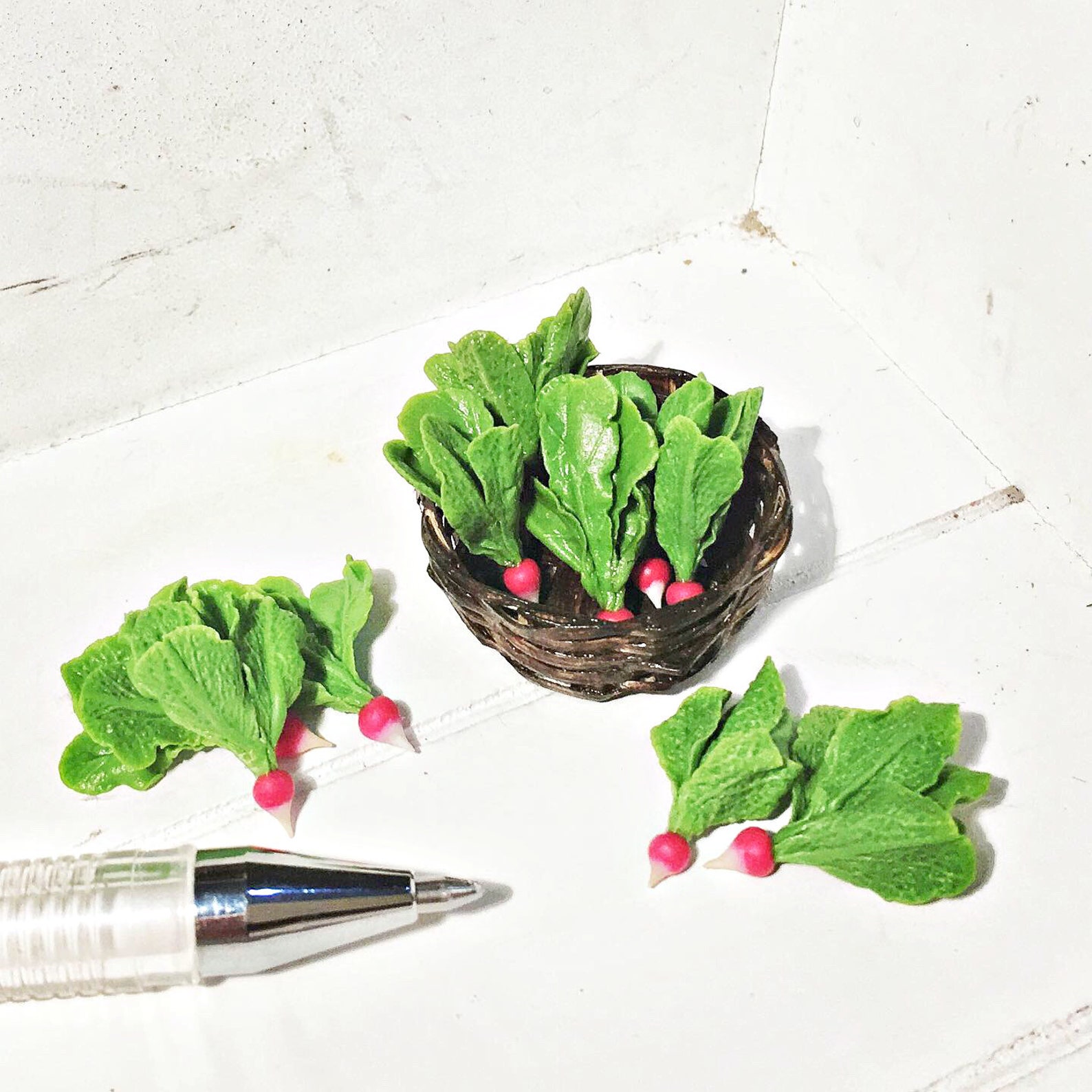 Dollhouse miniature 1:12 Radish in basket! | Inspire Uplift