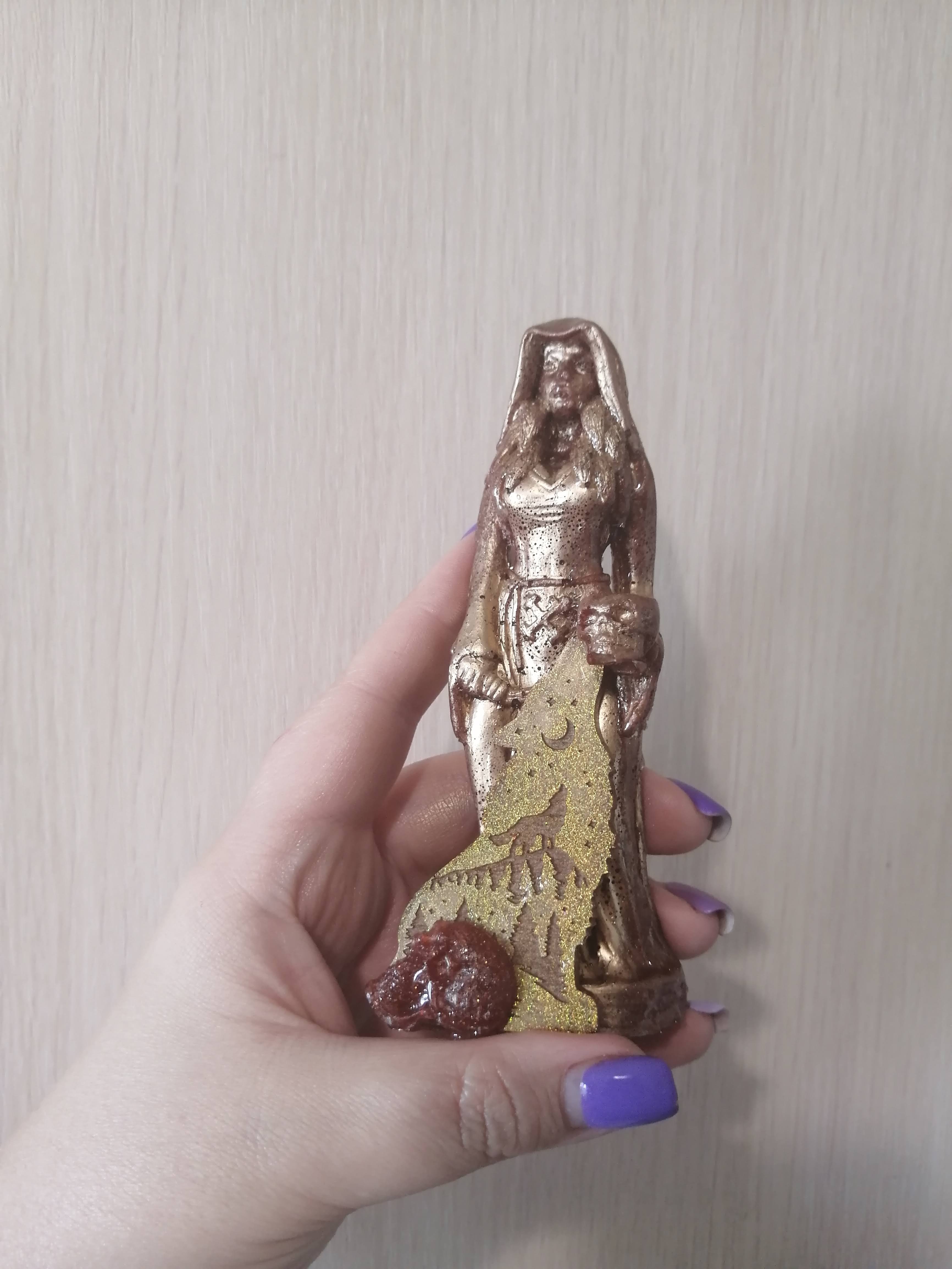 Hel statue altar, norse gods,norse mythology - Inspire Uplift