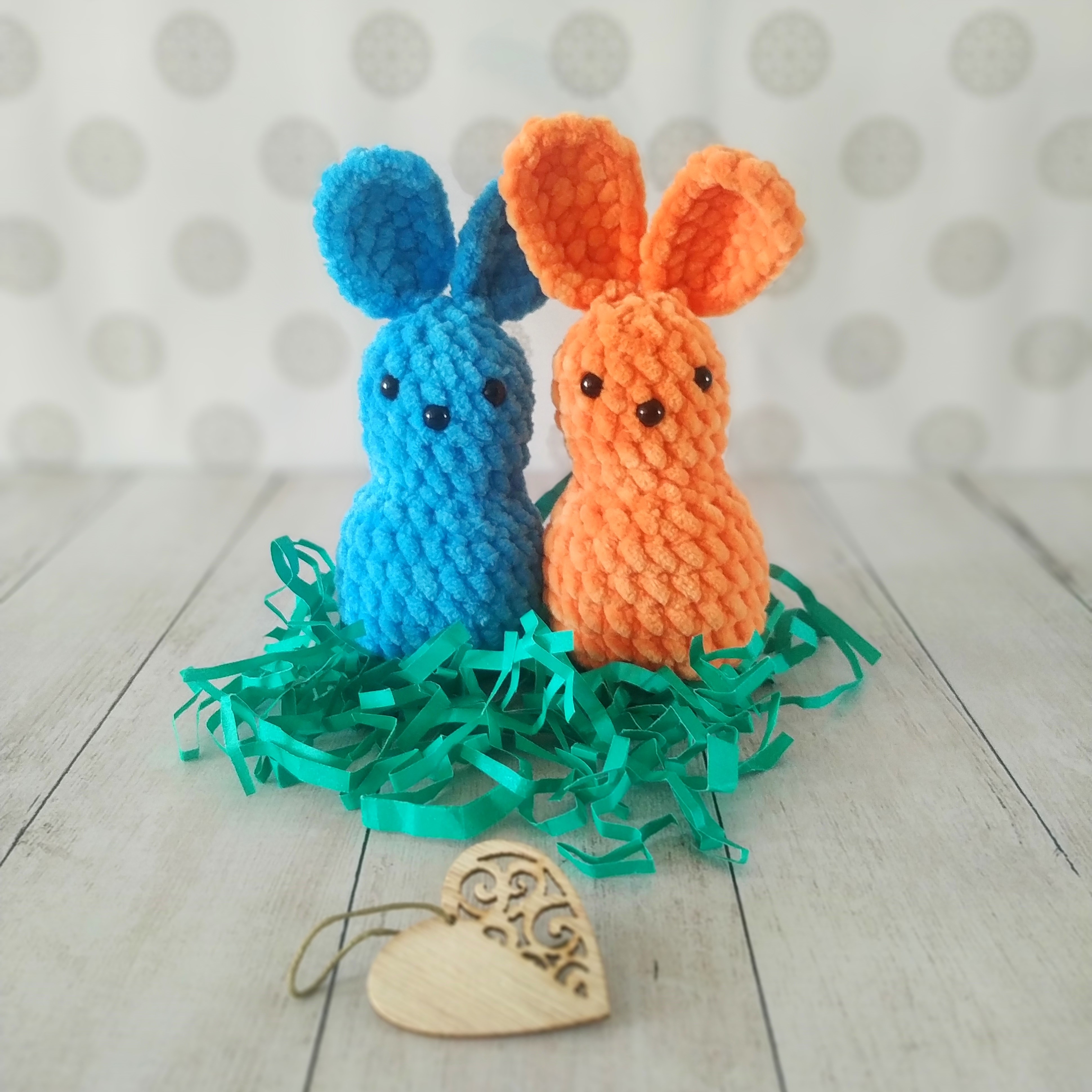Marshmallow crochet Peeps pattern, amigurumi plush bunny - Inspire Uplift