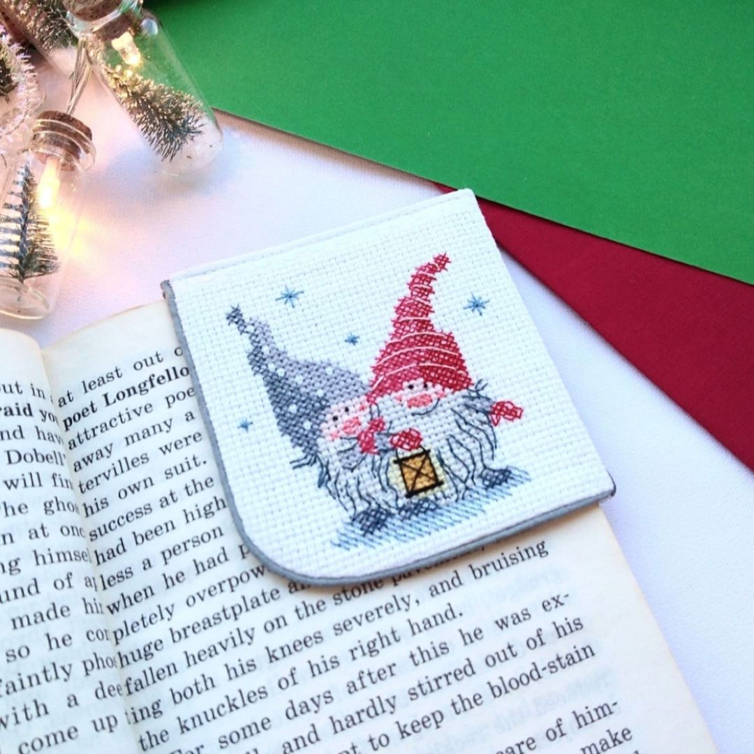 Personalized handmade embroidered corner bookmark, cute book | Inspire ...