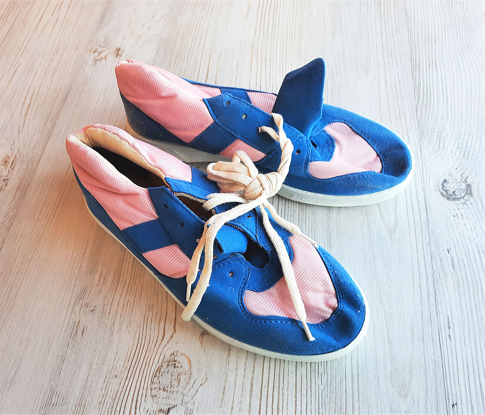 Vintage womens tennis sport shoes - pink blue Russian 240 mm | Inspire ...