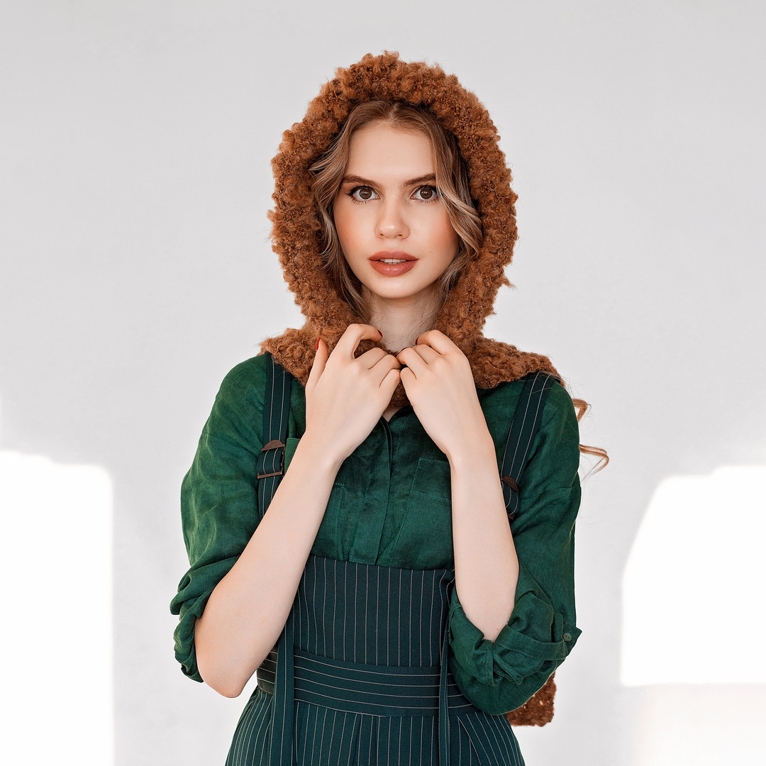 Knitted brown Bonnet with tie. Hadknit cowl hood. Handmade. - Inspire ...