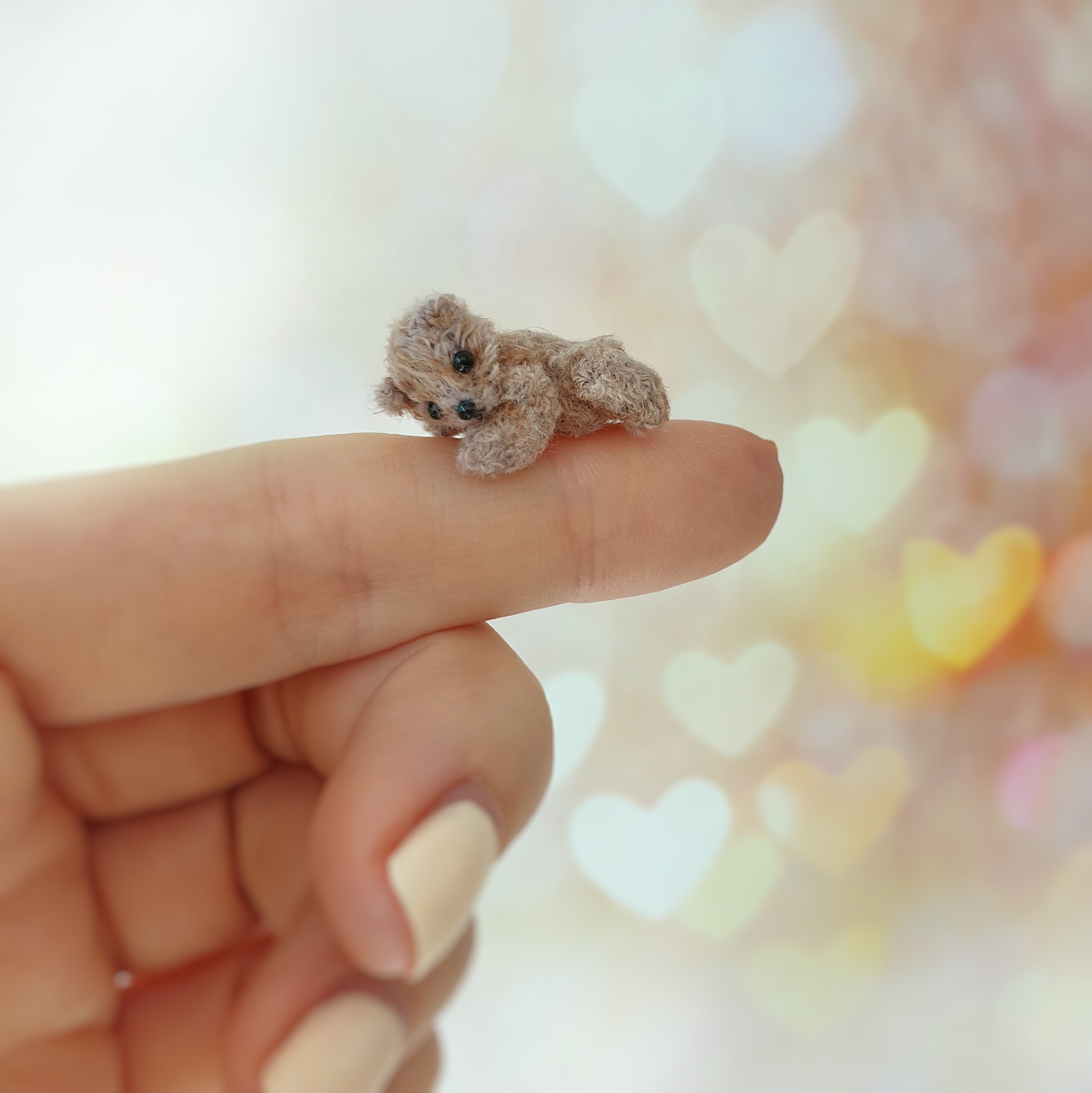 Micro Teddy bear with pendant house, 2cm jointed crochet min - Inspire ...