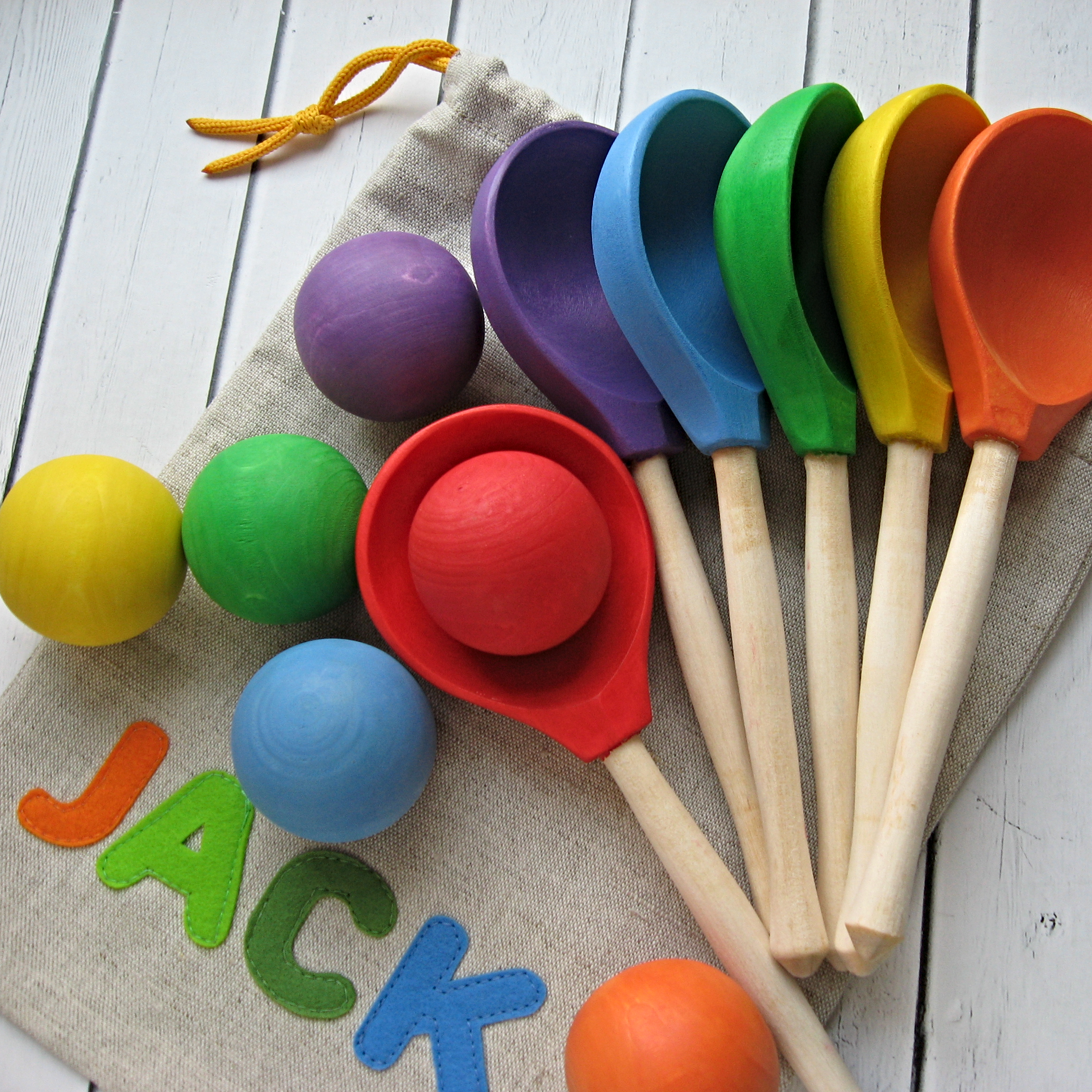 Rainbow Set 6 Sorting Wooden Balls 1.8"(4.5cm) and 6 Spoons | Inspire ...