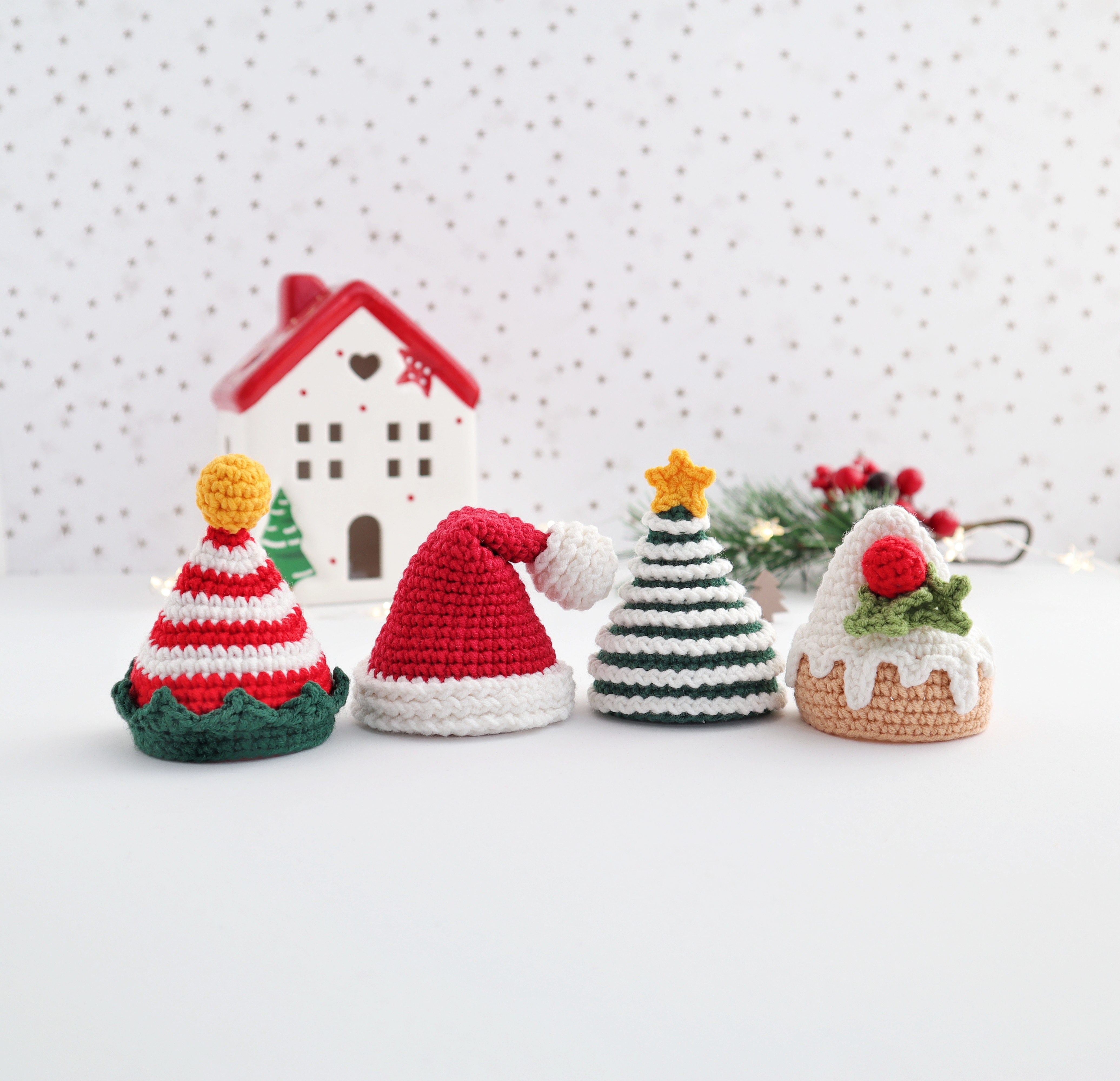 Crochet pattern Christmas mini hats - Inspire Uplift