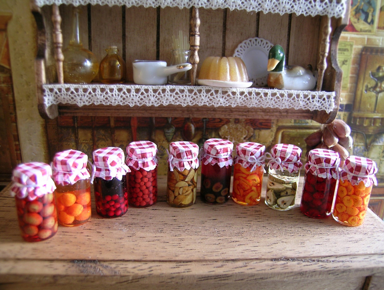 Dollhouse miniature 1:12 jars of jam - Inspire Uplift