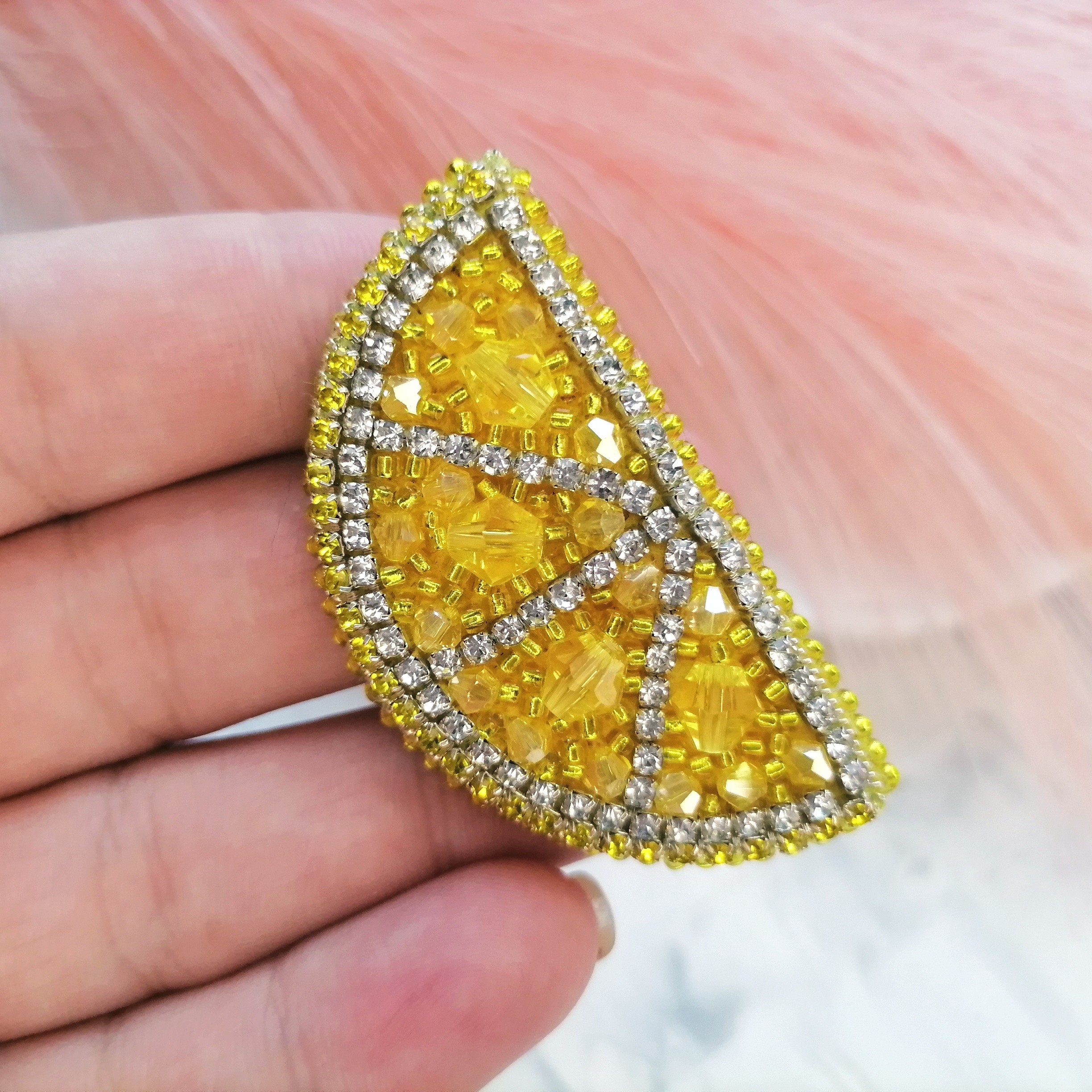 Lemon brooch, Beaded lemon, Lemon pin, Yellow brooch, Fruit - Inspire ...