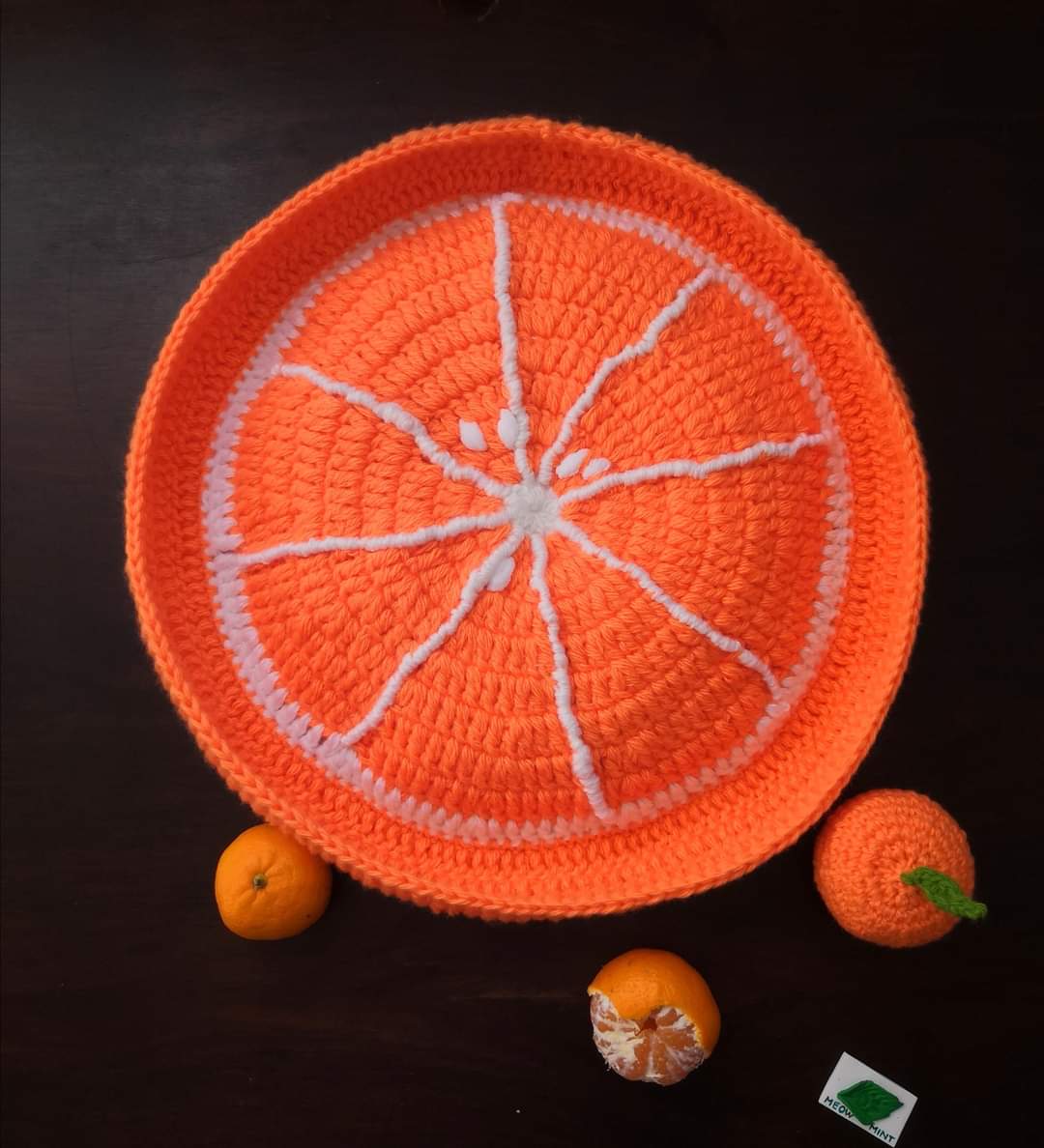 Cat bed orange, crochet orange, cat house | Inspire Uplift