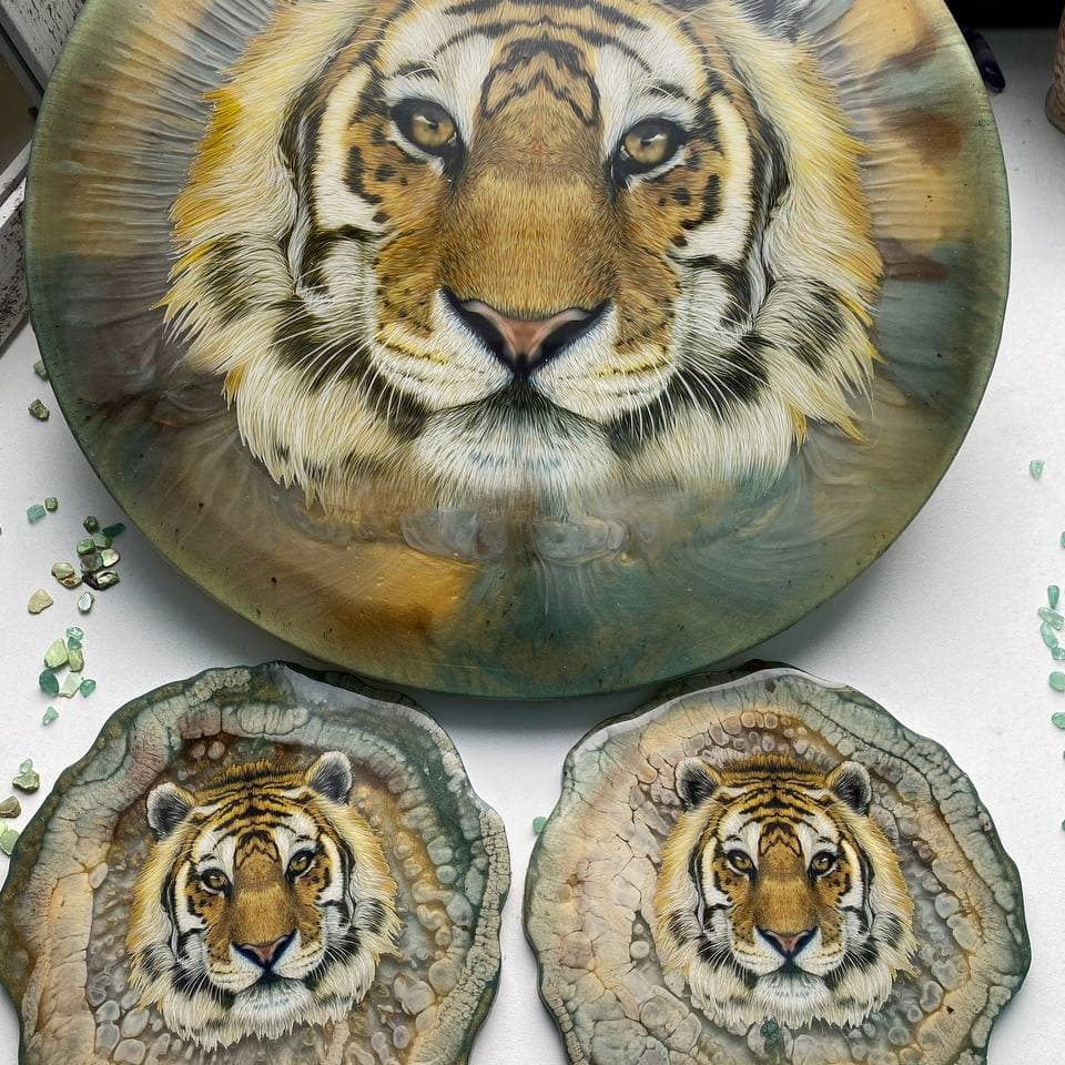Serving set with tigers handmade from epoxy resin (3 items) - Inspire ...