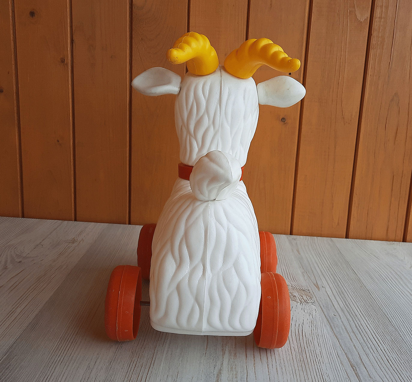White Goat vintage Russian toy on wheels - Soviet riding goa - Inspire ...