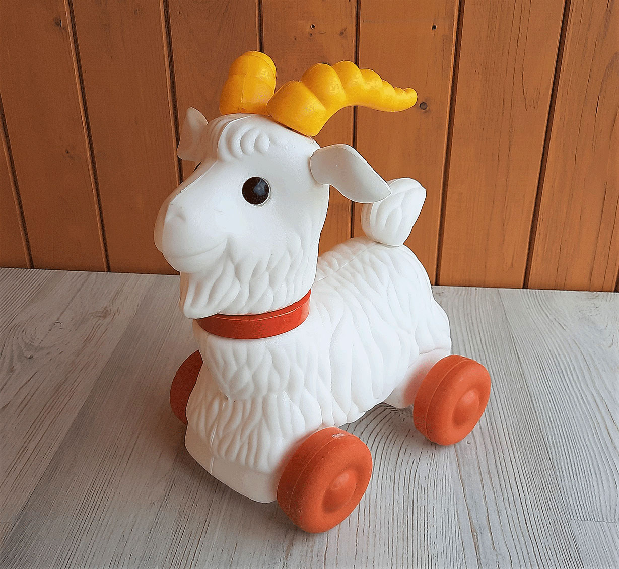 White Goat vintage Russian toy on wheels - Soviet riding goa - Inspire ...