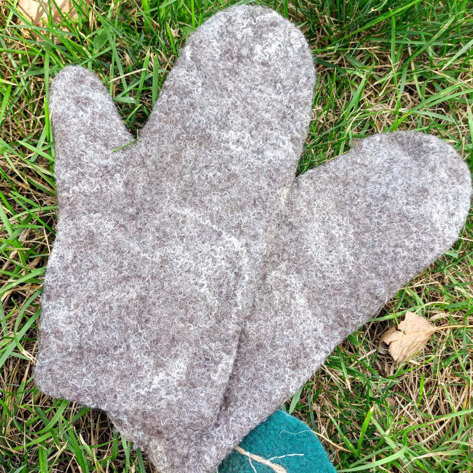Handmade wool Frost mittens | Inspire Uplift