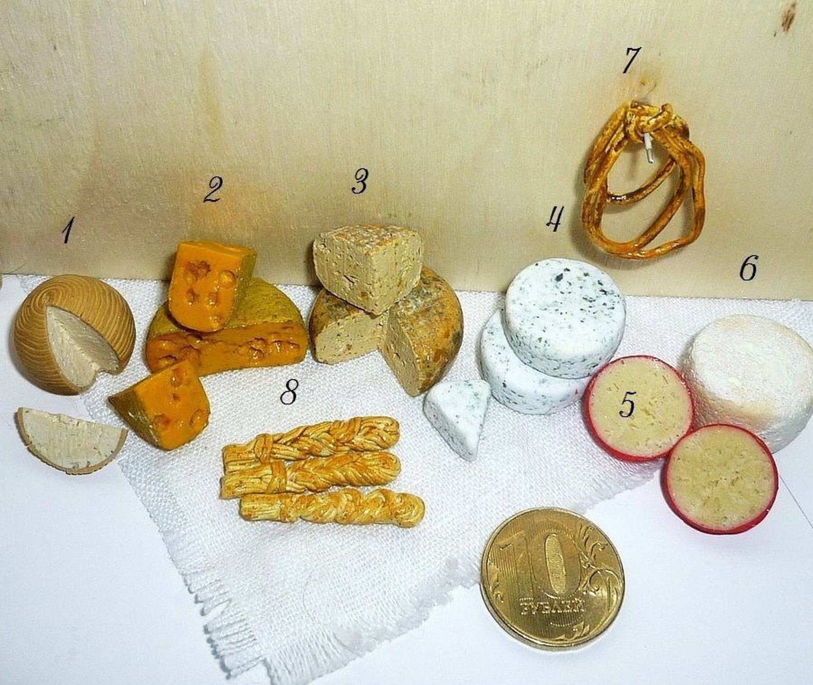 Dollhouse miniature 1:12 cheese, varied cheese | Inspire Uplift