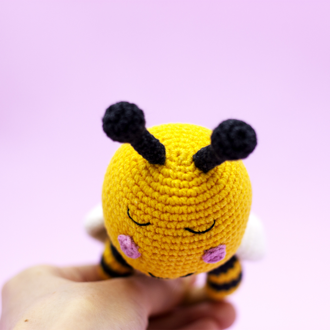 Bee baby rattle set of 2 patterns, amigurumi bee summer patt - Inspire ...