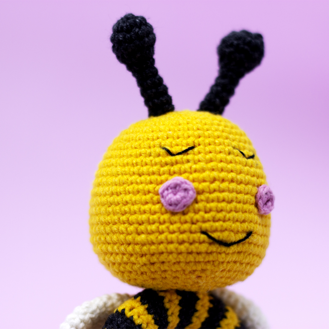 Bee baby rattle set of 2 patterns, amigurumi bee summer patt - Inspire ...