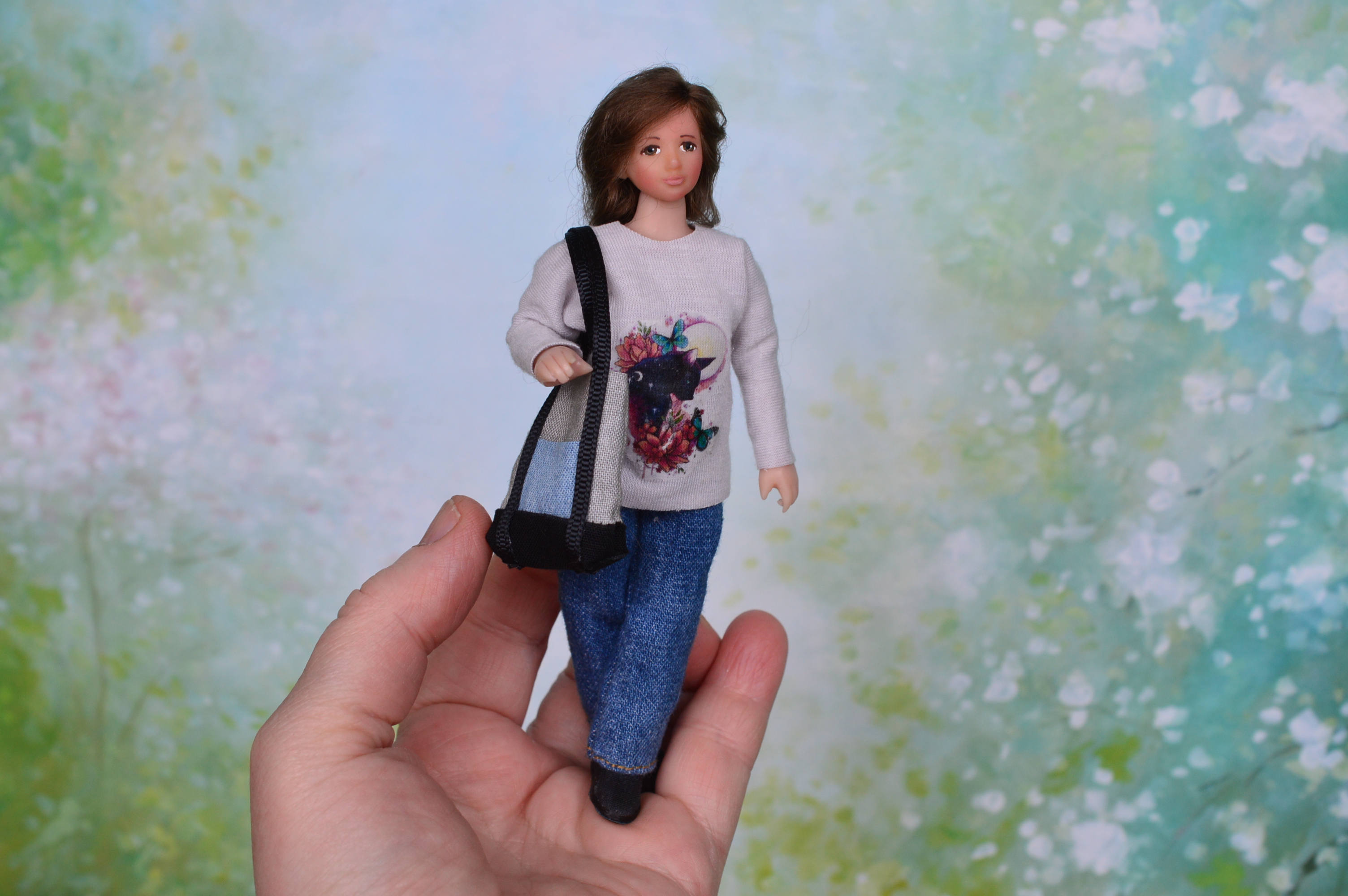 Miniature lady doll in 12th scales - Inspire Uplift