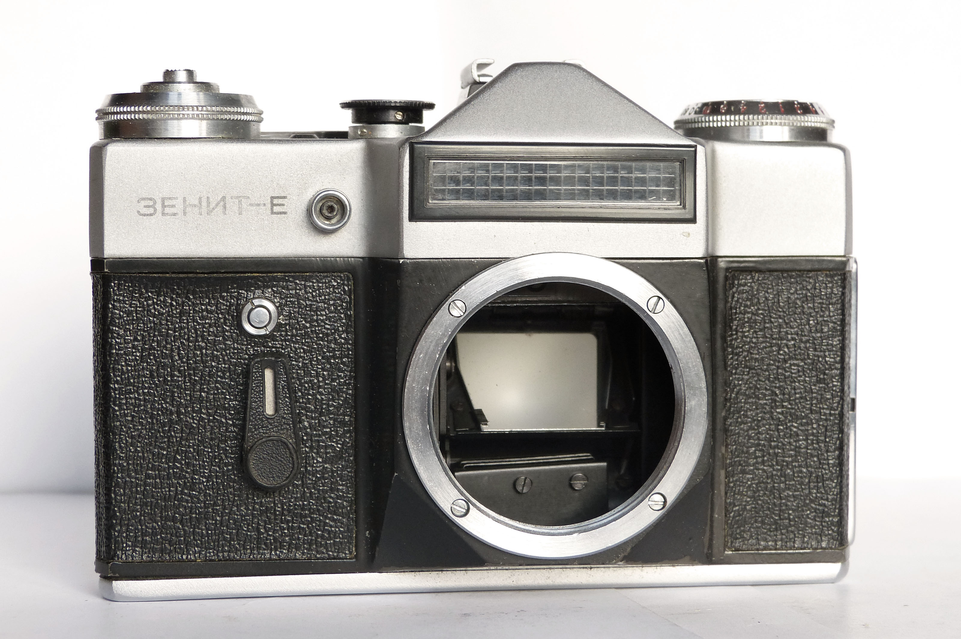 Zenit E body USSR SLR 35mm film camera BelOMO M42 mount | Inspire Uplift