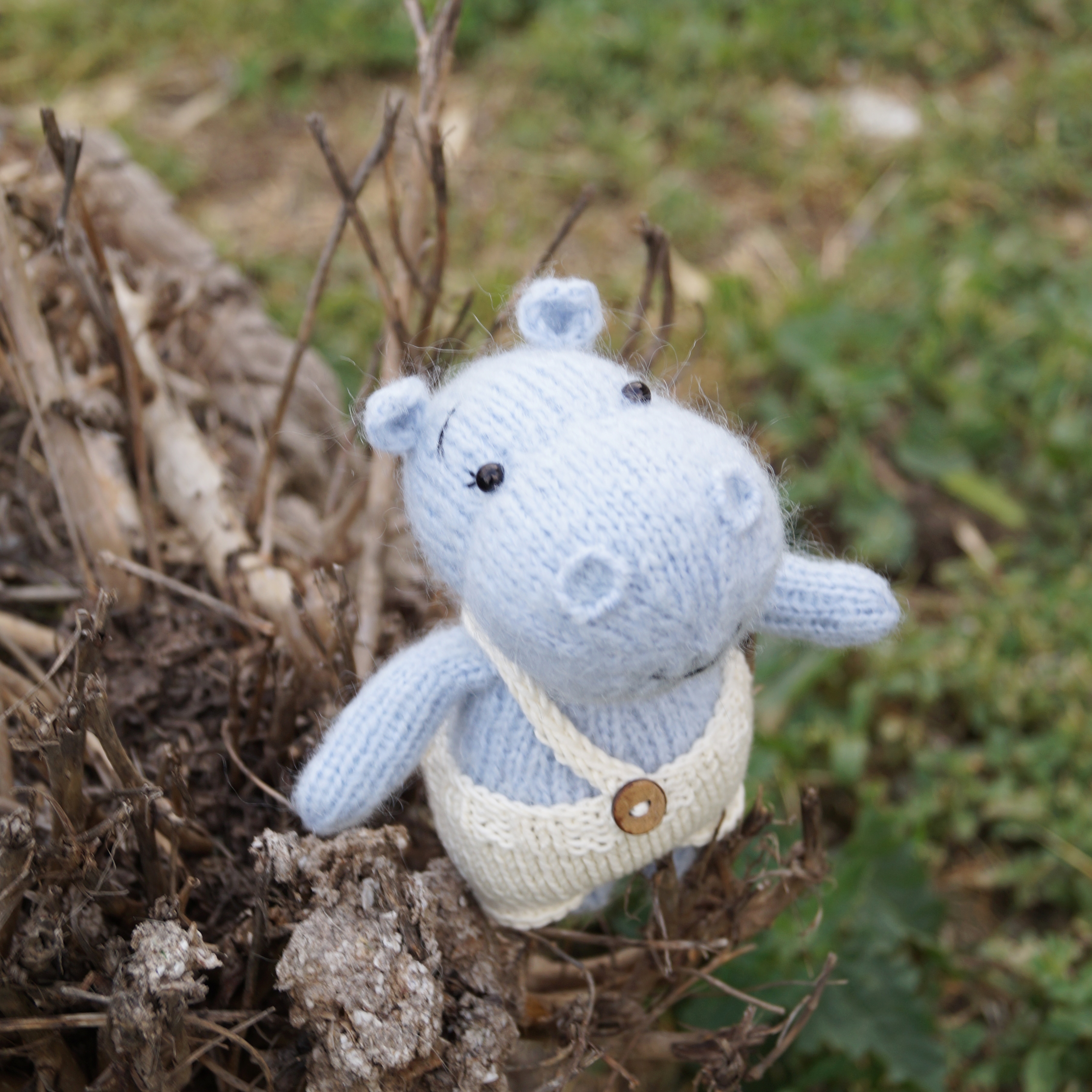 ROUND! Hippopotamus toy knitting pattern in shorts, PDF. | Inspire Uplift