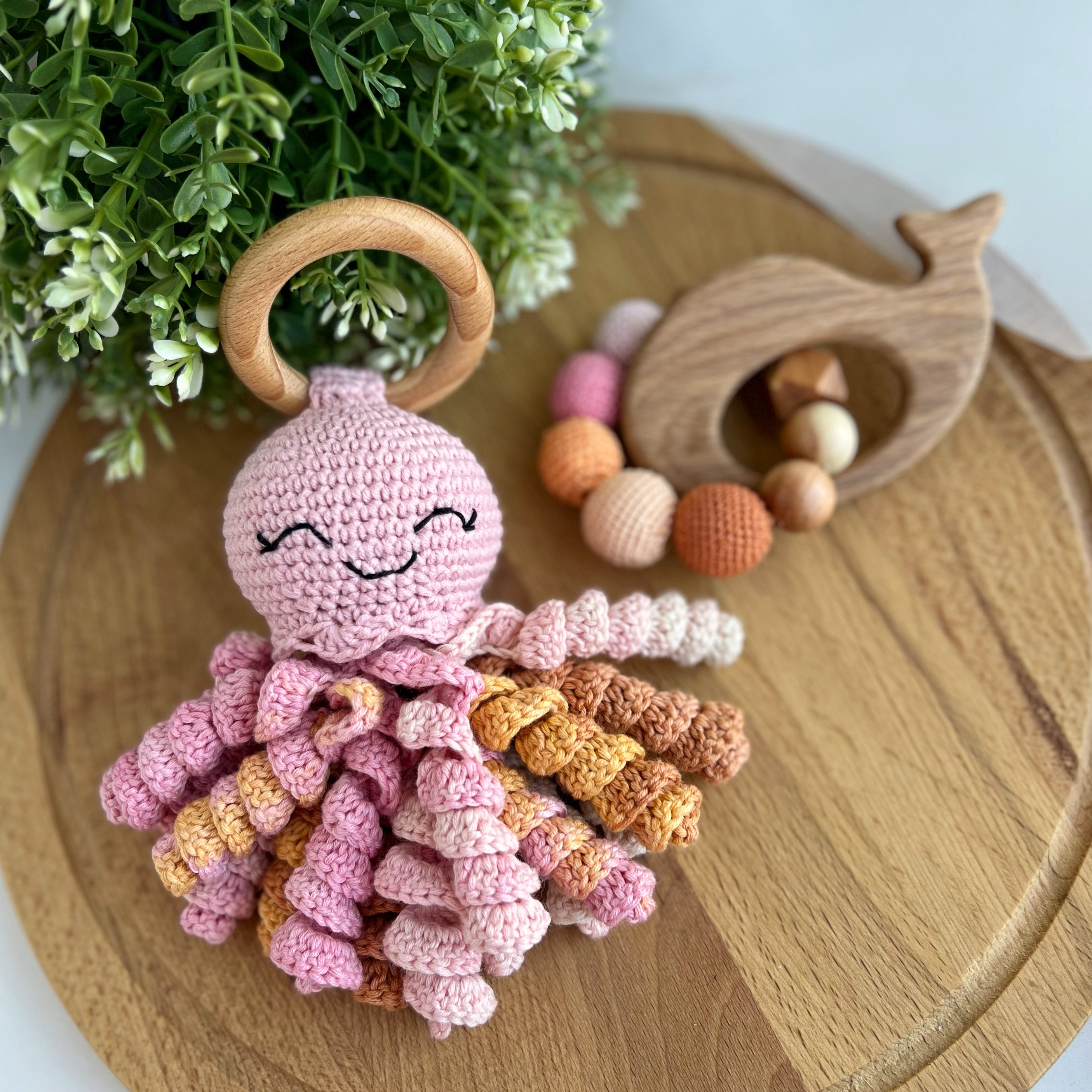Baby gift set for pregnant sister, Jellyfish plush baby ratt | Inspire ...
