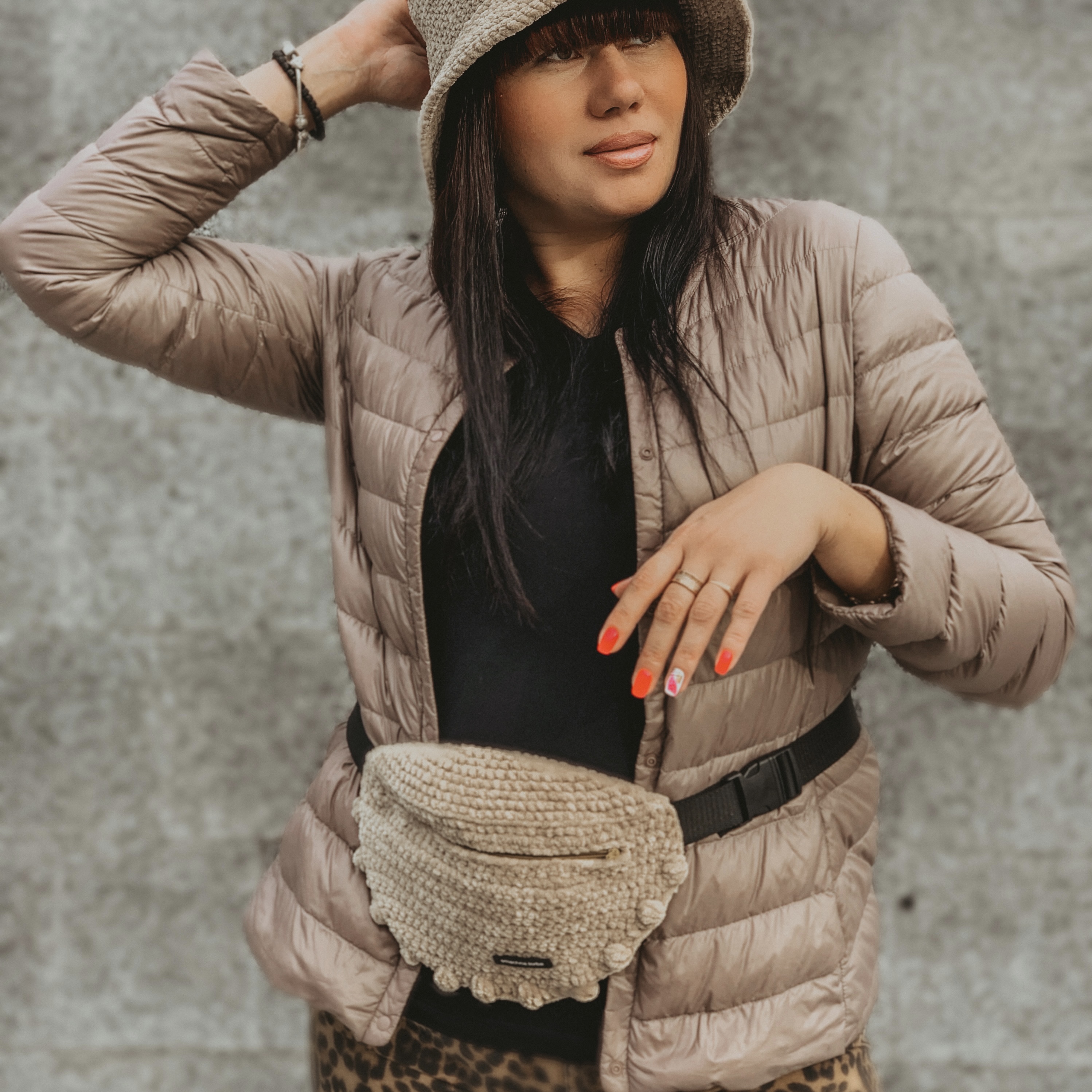 Crochet fanny pack with plush pattern PDF, belt bag, waist b | Inspire ...