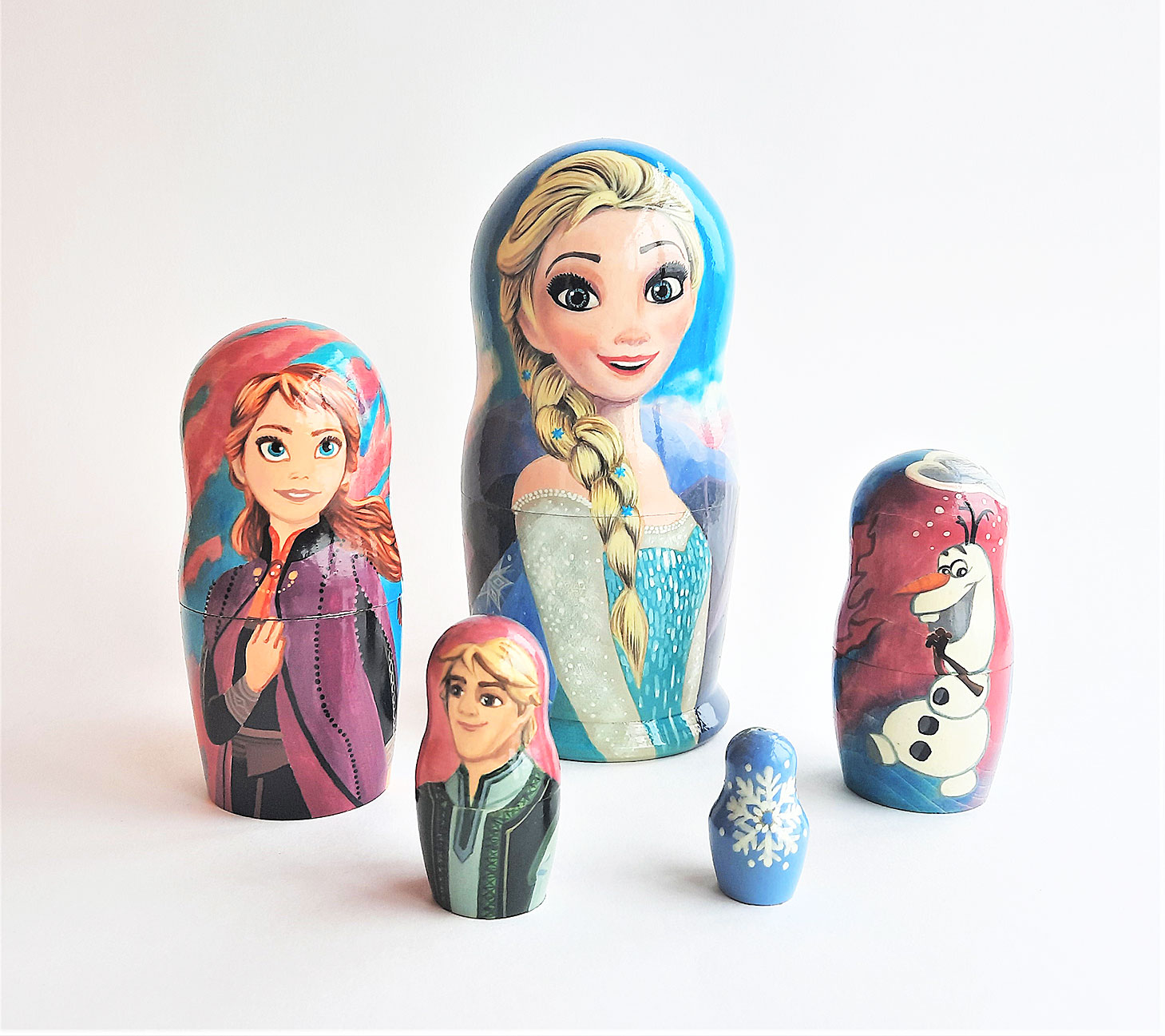 Frozen nesting dolls matryoshka - Cartoons heroes Russian wo | Inspire ...