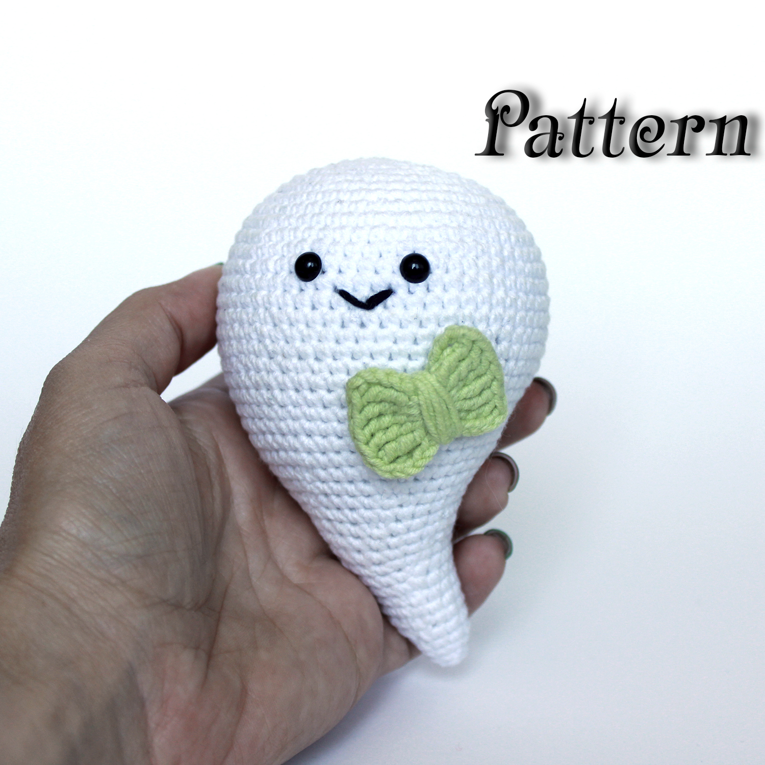 Halloween Ghost crochet pattern, Amigurumi ghost decor for h | Inspire ...