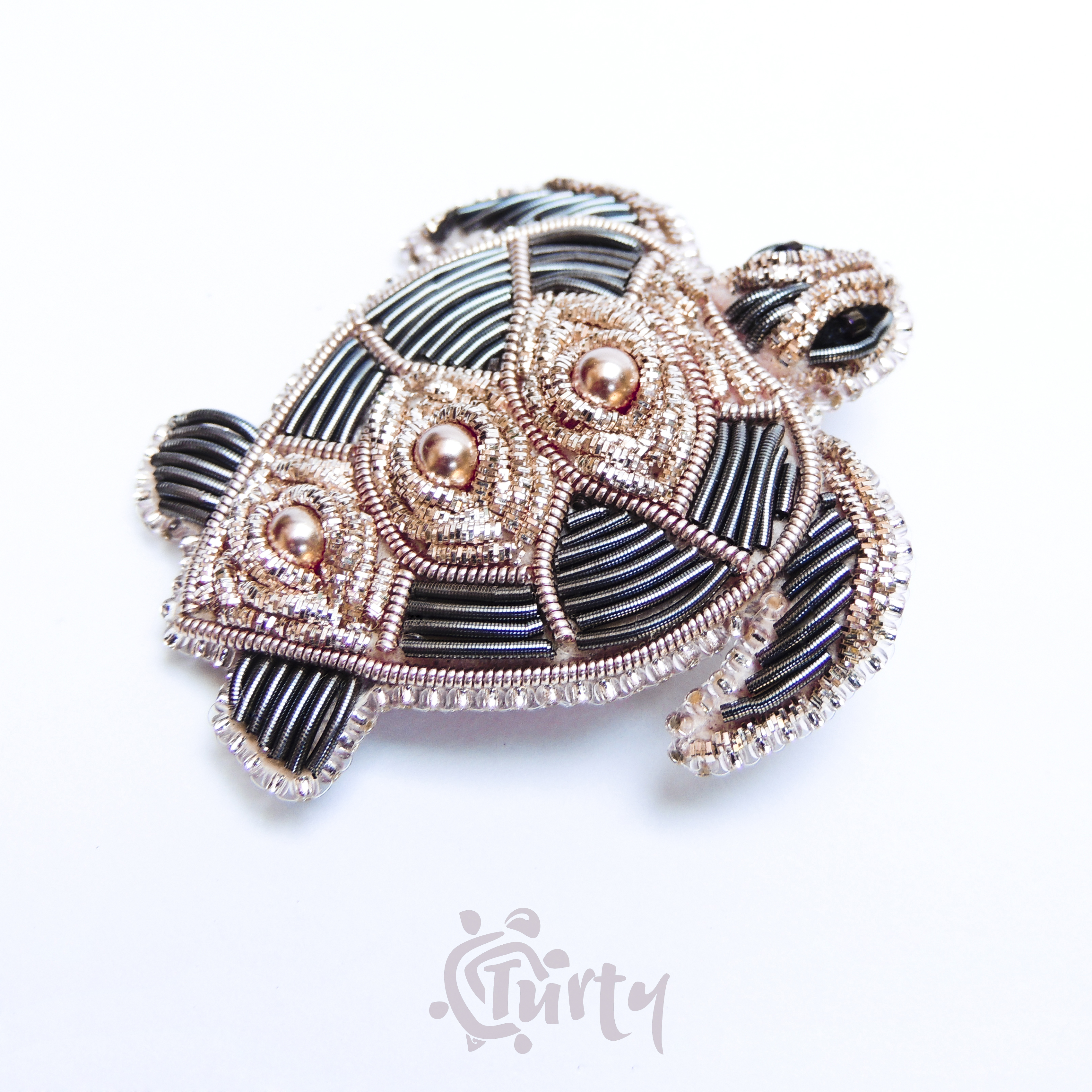 Brooch sea turtle beaded embroidery brooch jewellery pin tur - Inspire ...