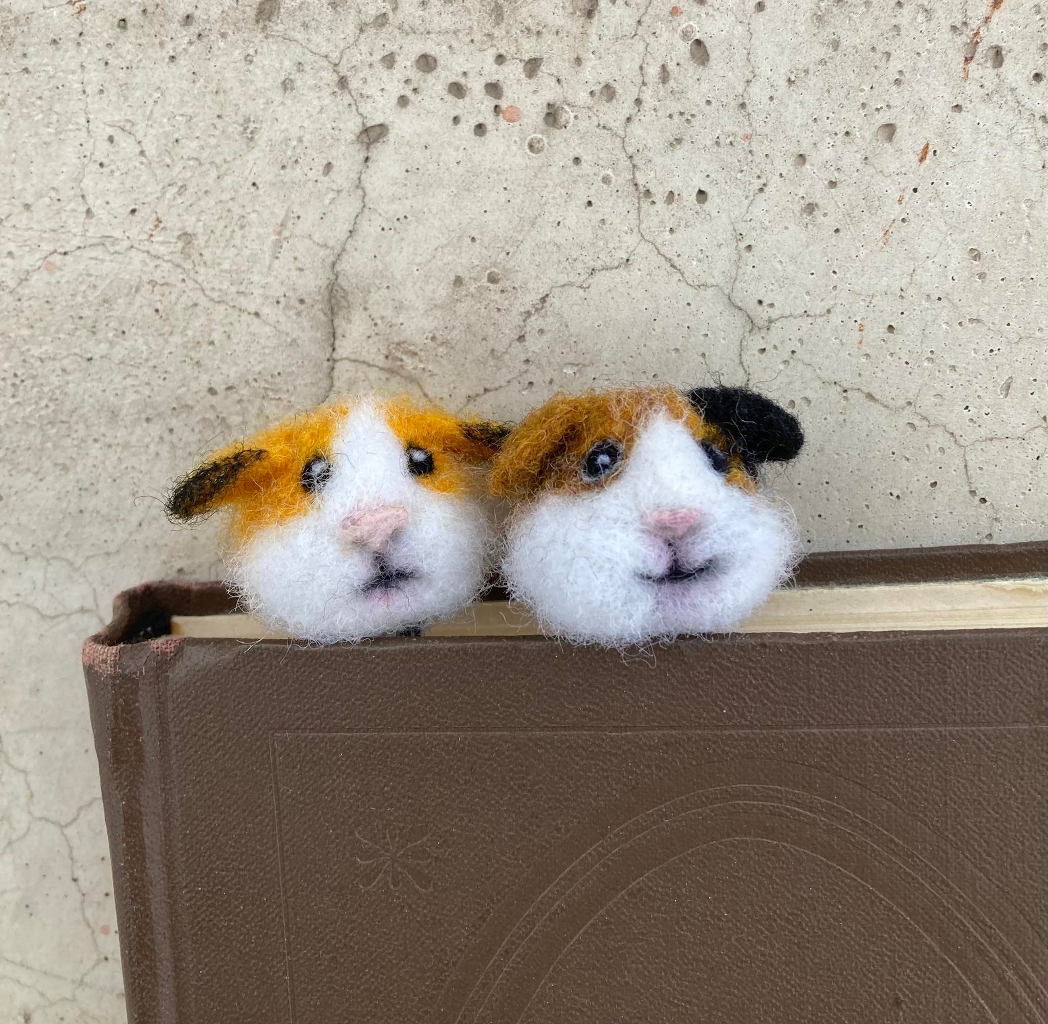 Needle felted 3d Customized guinea pig bookmark Handmade cus - Inspire ...