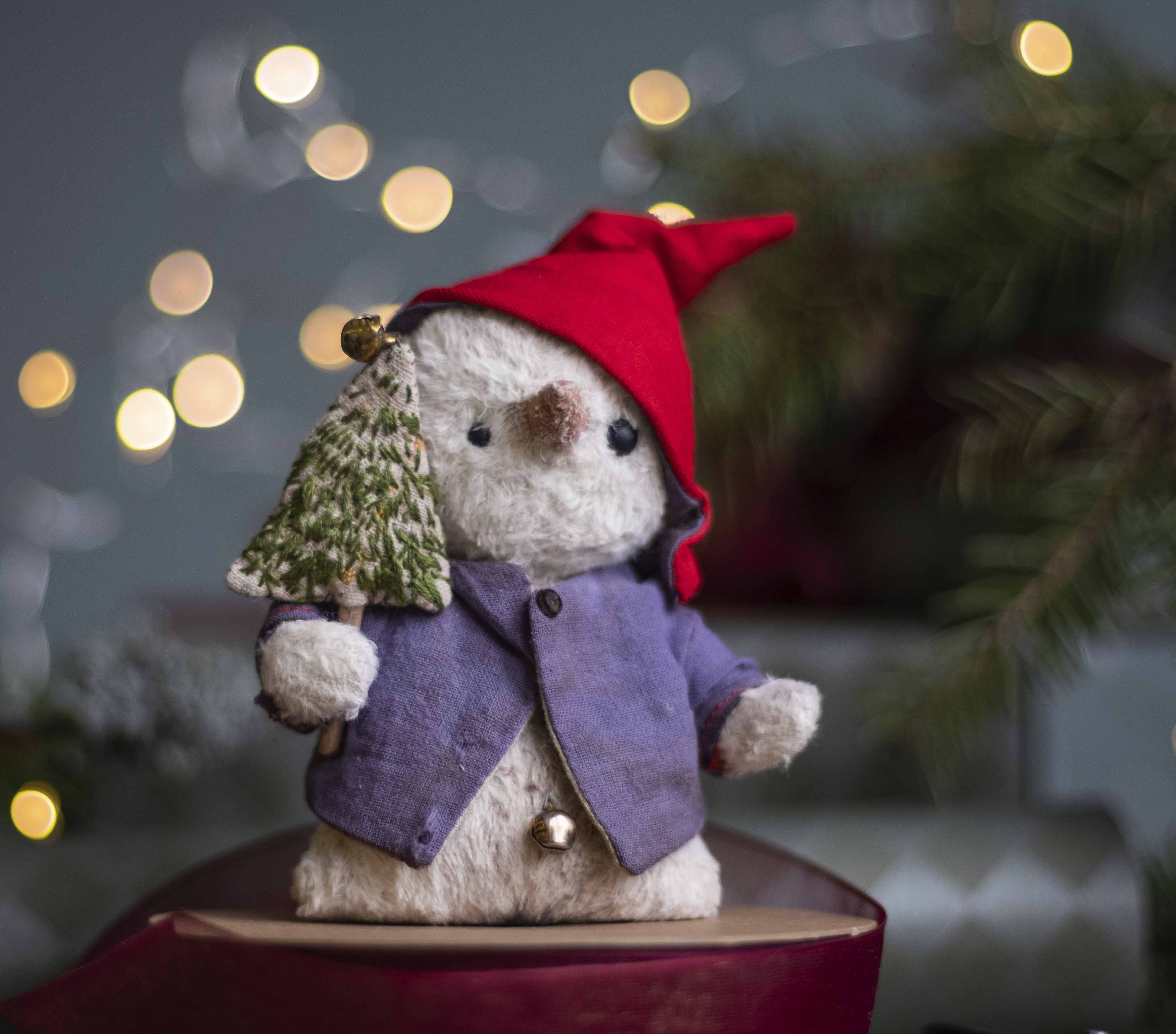 Cool Snowman pattern Christmas Snow craft ornament | Inspire Uplift