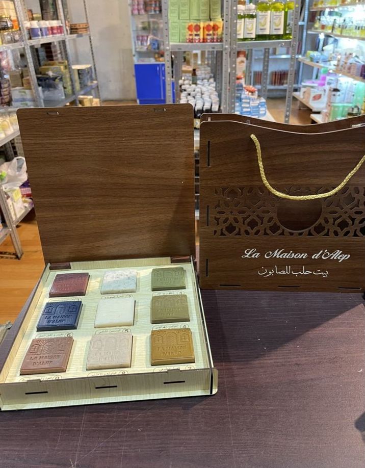 Natural Aleppo soap in a gift box 9 pieces | Inspire Uplift