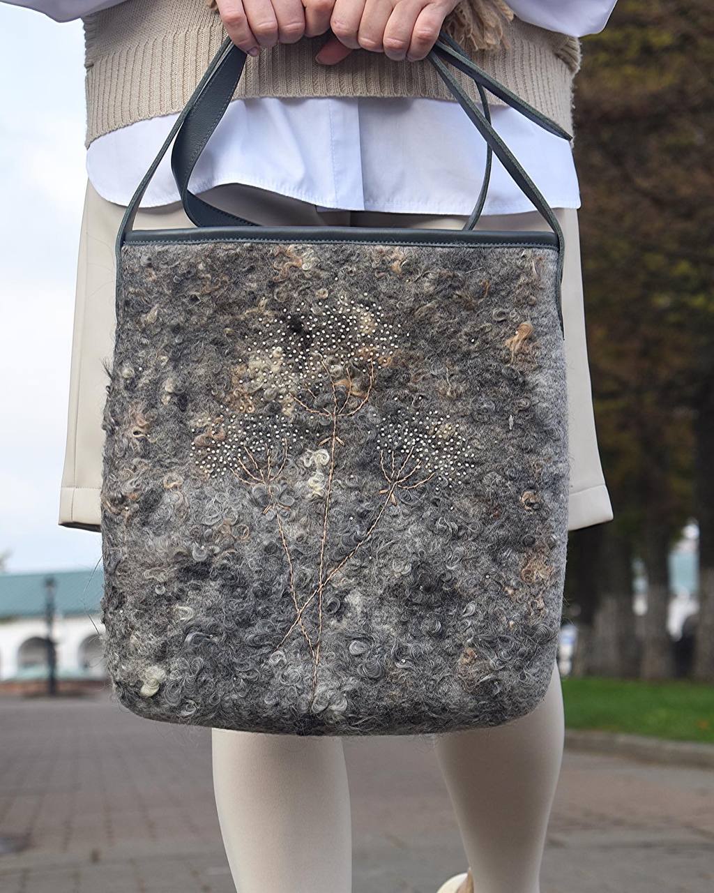 Felt handbag with houses | Inspire Uplift