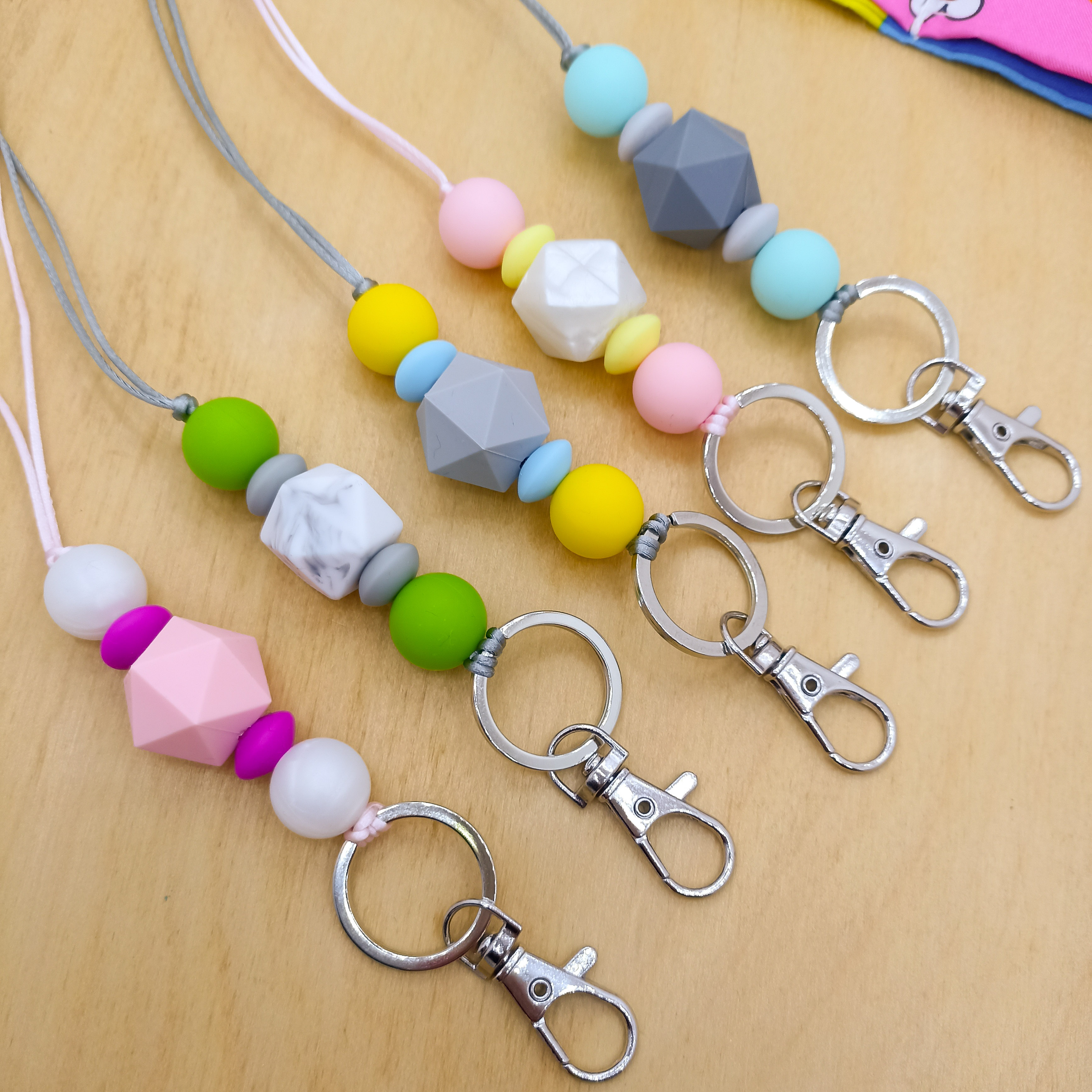 Fidget Badge Lanyard, ID Badge and Keys Holder Lanyard, Badg | Inspire ...