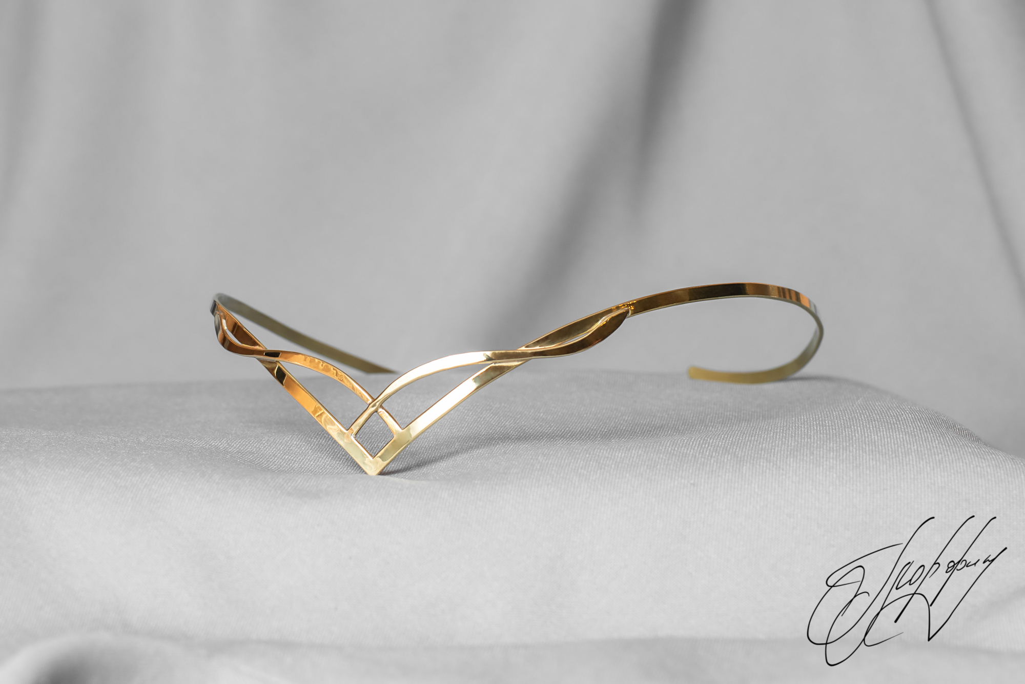 Narrow light diadem universal accessory boho romantic casual | Inspire ...