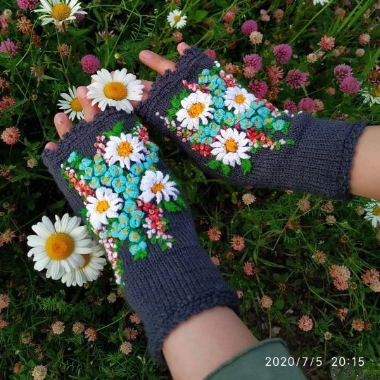 Mittens with embroidery, Hand Knitted embroidered Fingerless | Inspire ...