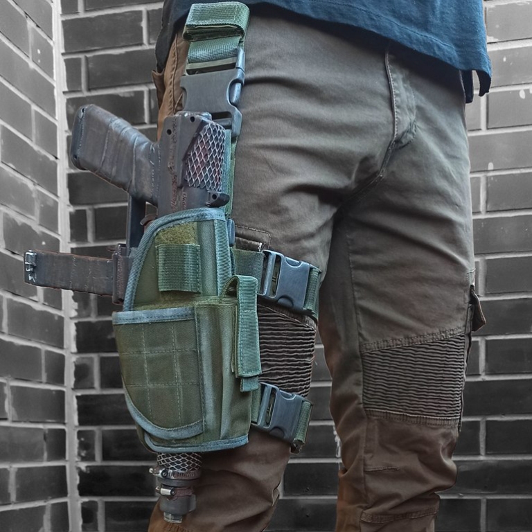 Fake model of a toy pistol with a hip holster costume access - Inspire ...