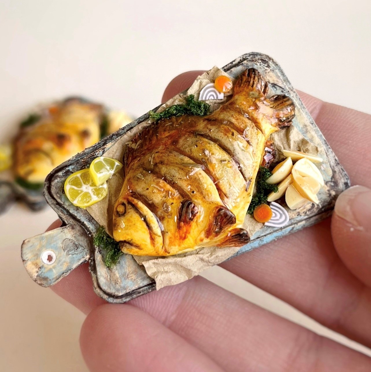 Miniature doll set with fried fish for playing in a dollhous | Inspire ...