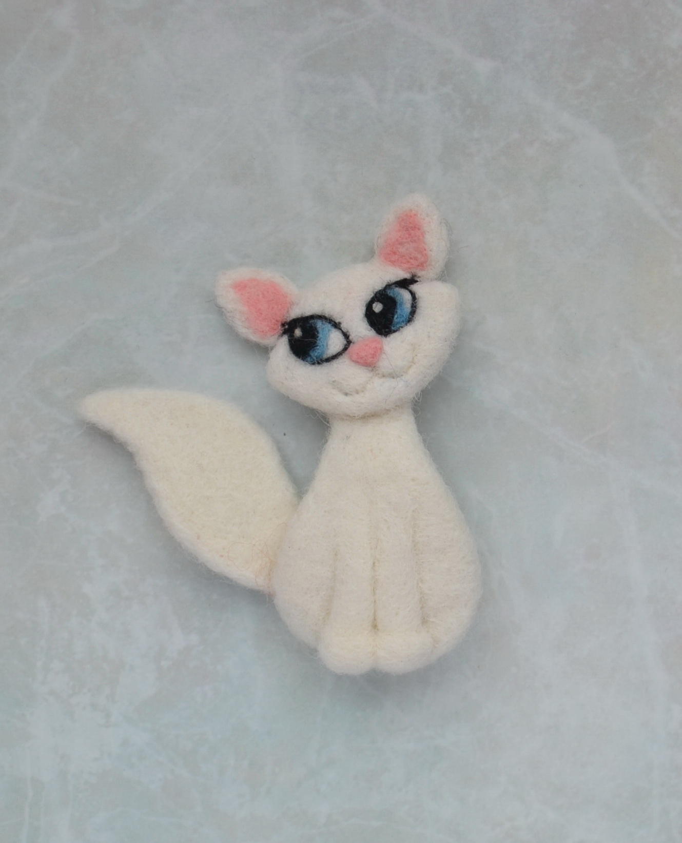 Cute white cat animal pin Needle felted wool kitty brooch fo | Inspire ...