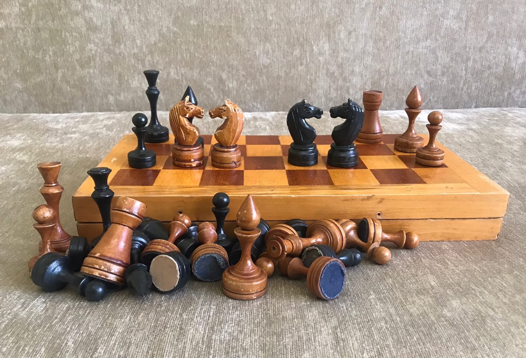 Soviet old wooden chess set 1960s black brown chessmen - Inspire Uplift