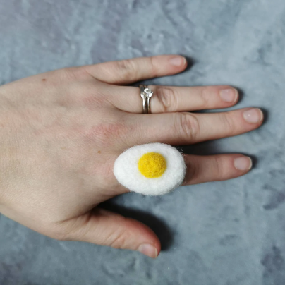 Felted pin cushion, felted hedgehog ring, gift - Inspire Uplift
