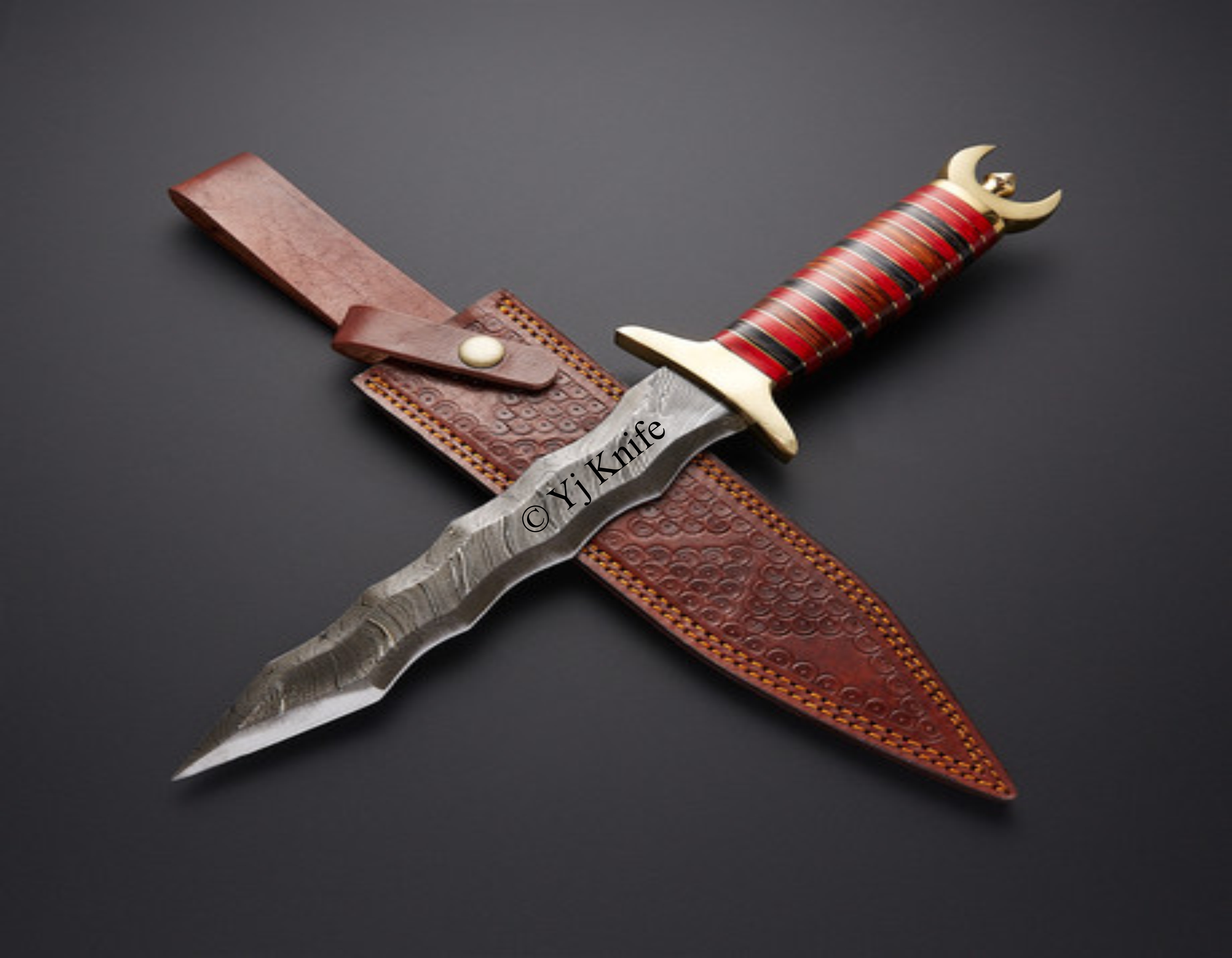 Handmade Damascus Steel Battle Ready Combat Replica Daggers | Inspire ...