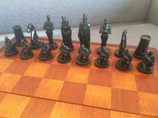 King Arthur Soviet chess set Medieval knights Russian chess | Inspire ...