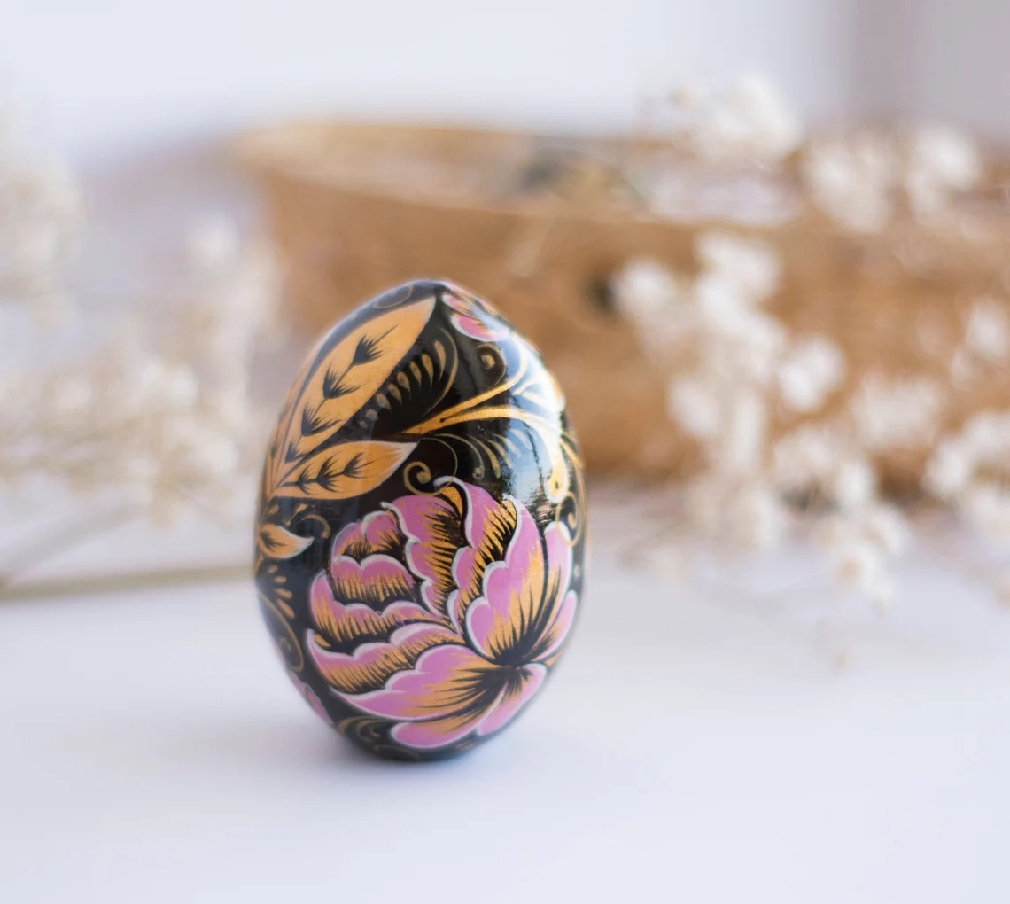Wooden Easter egg pink peonies Painted eggs Keepsake Easter | Inspire ...