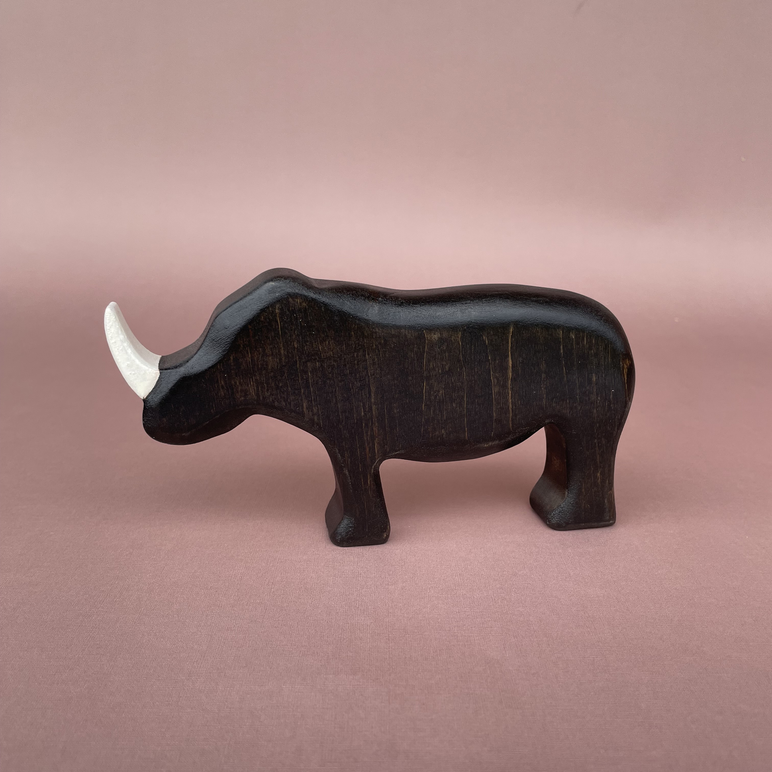 Wooden rhino figurines - Wooden toys - Wooden animal figurin | Inspire ...