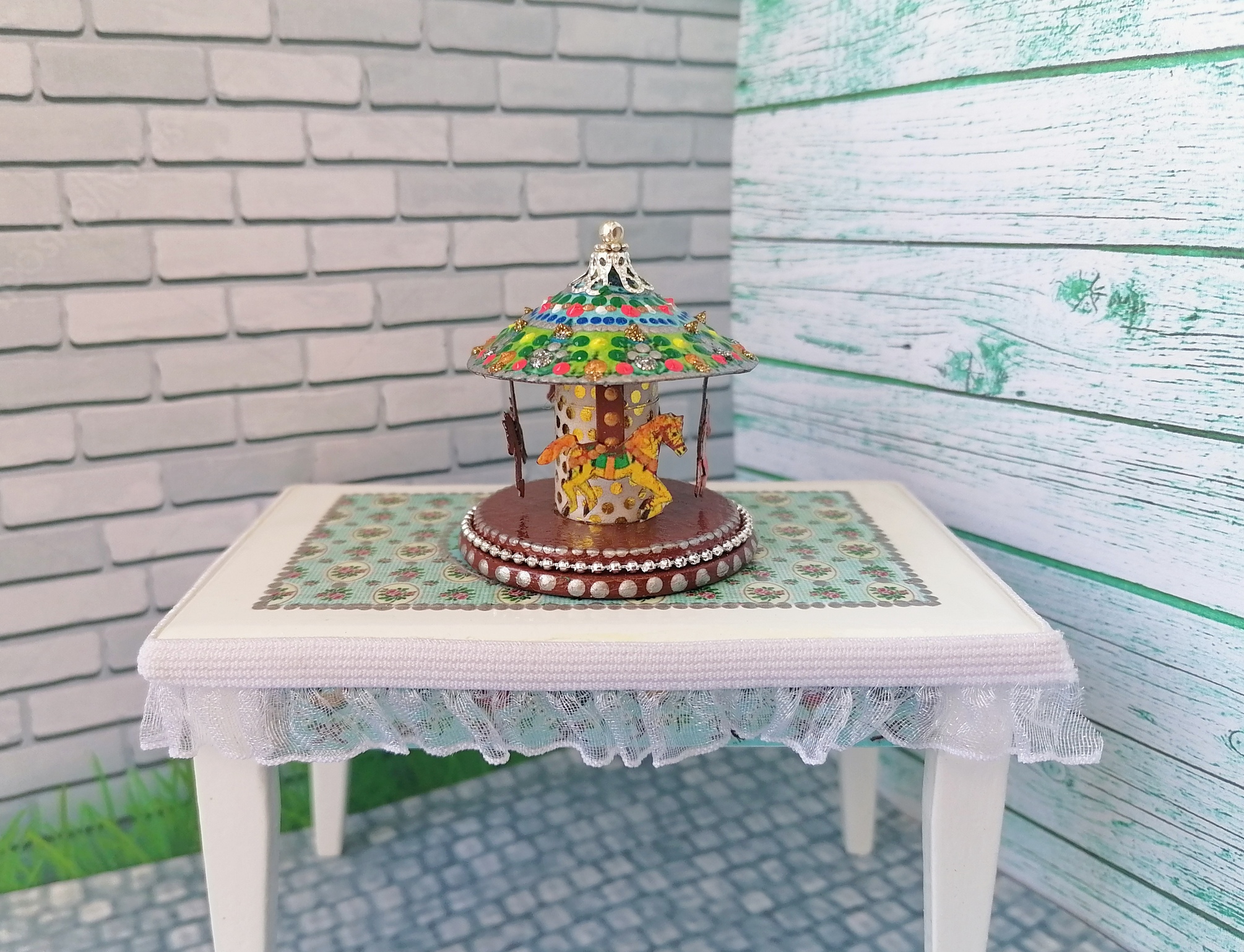 Miniature carousel. Dollhouse miniature. Puppet miniature.1: | Inspire ...