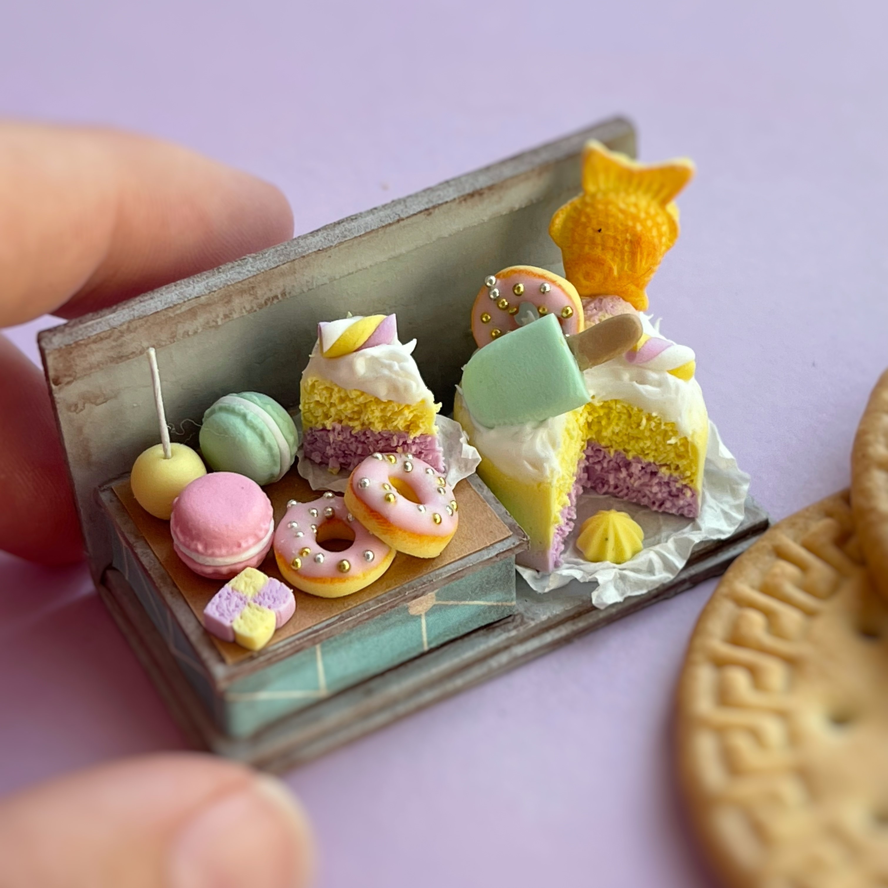 Small miniature set of sweet pastries for playing with dolls | Inspire ...