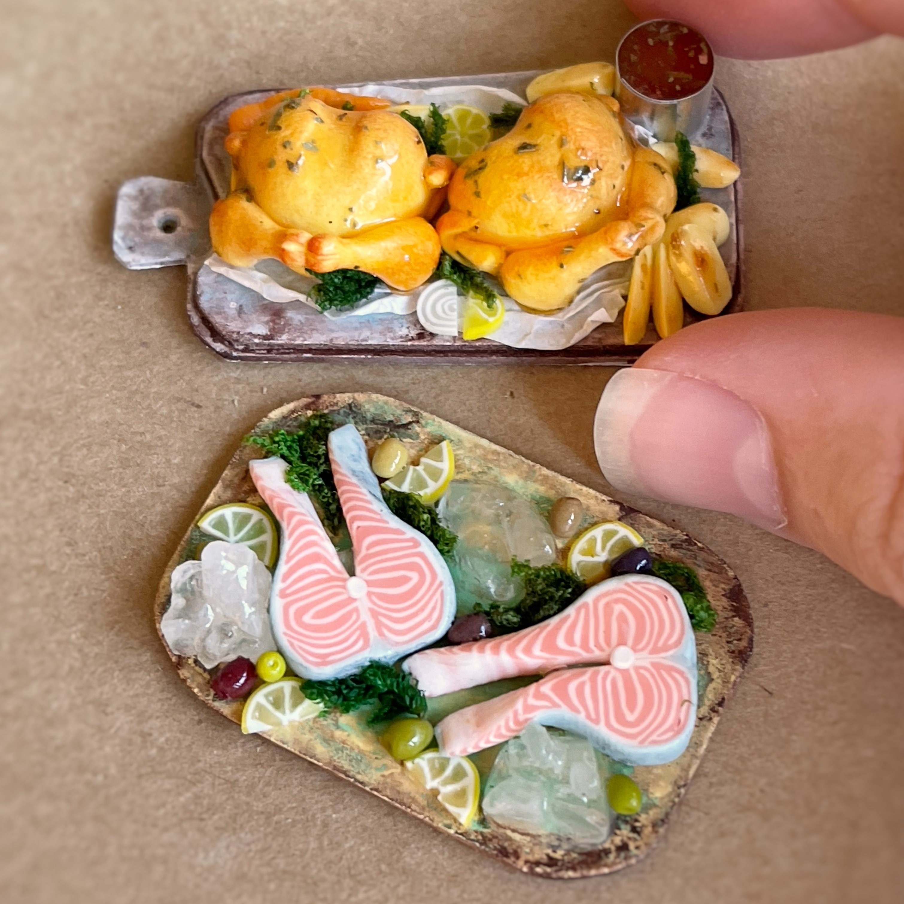 Miniature doll set with fried chicken and flocks of fish for | Inspire ...